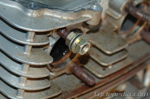 How to Remove a Stuck Nut (without Stripping Threading) : 4 Steps (with Pictures) - Instructables