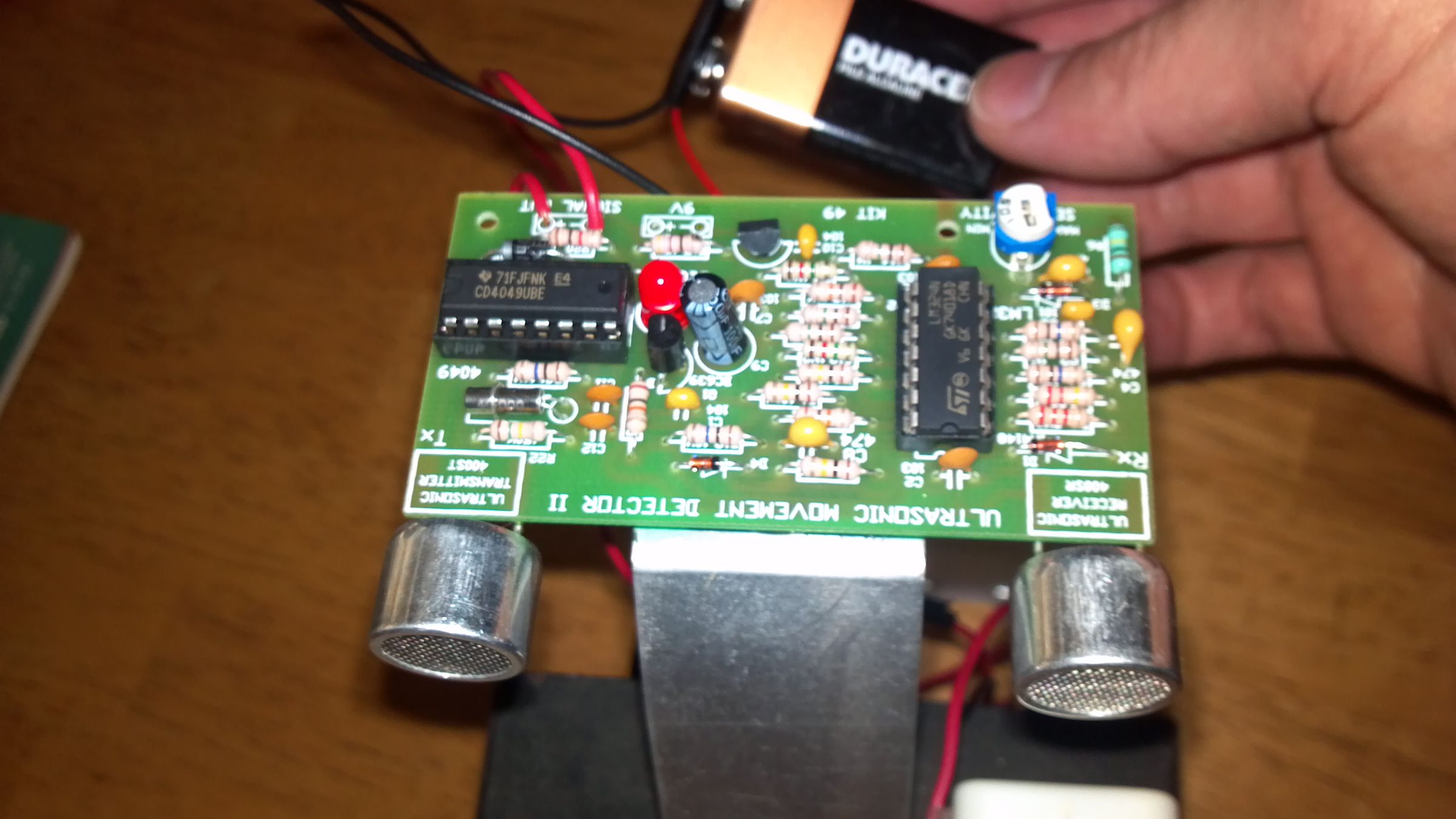 Motion Sensing Flasher With SFX : 4 Steps (with Pictures) - Instructables