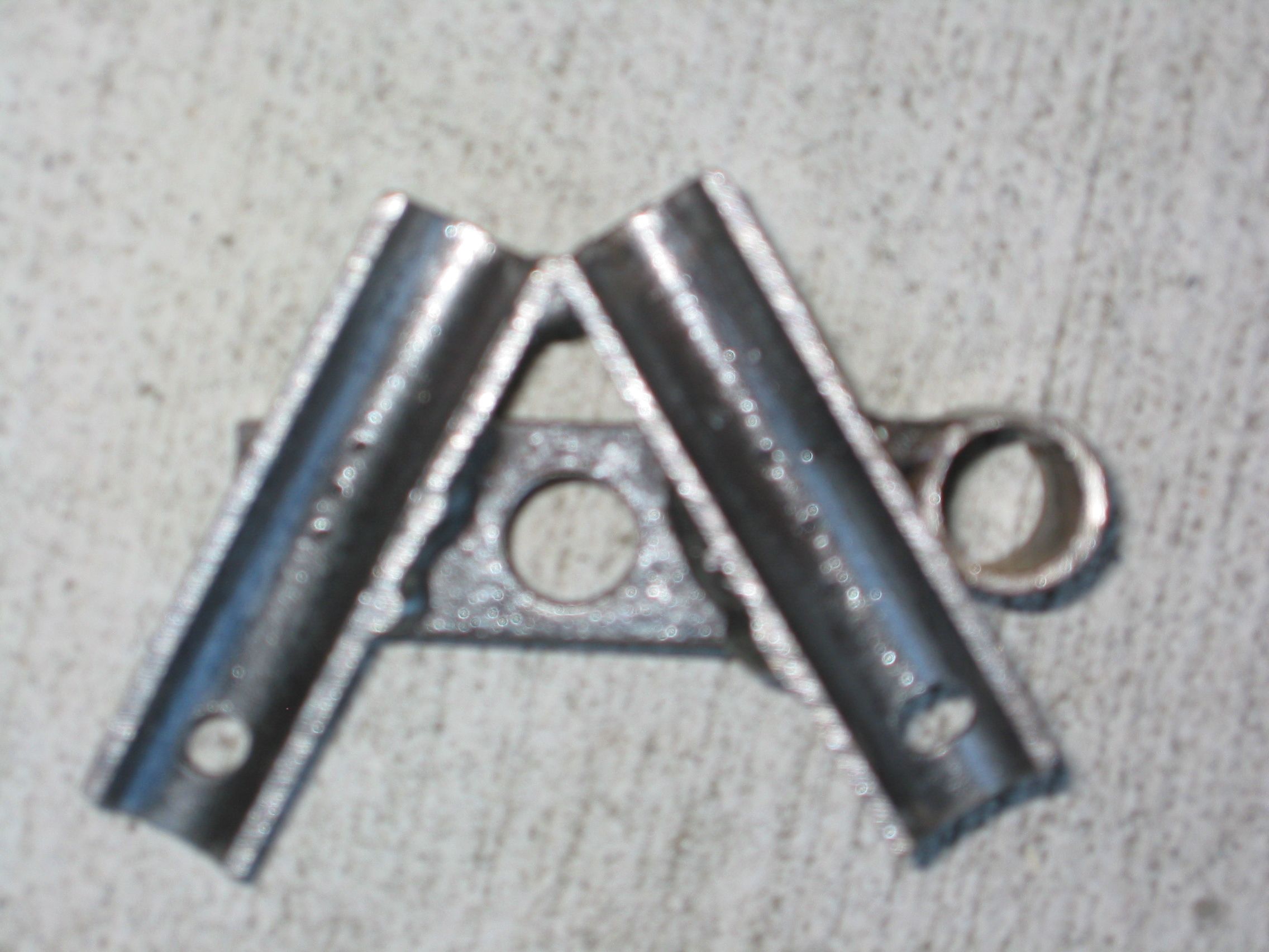 Make a Mid-sized (disassemblable) Steel Trebuchet : 15 Steps ...
