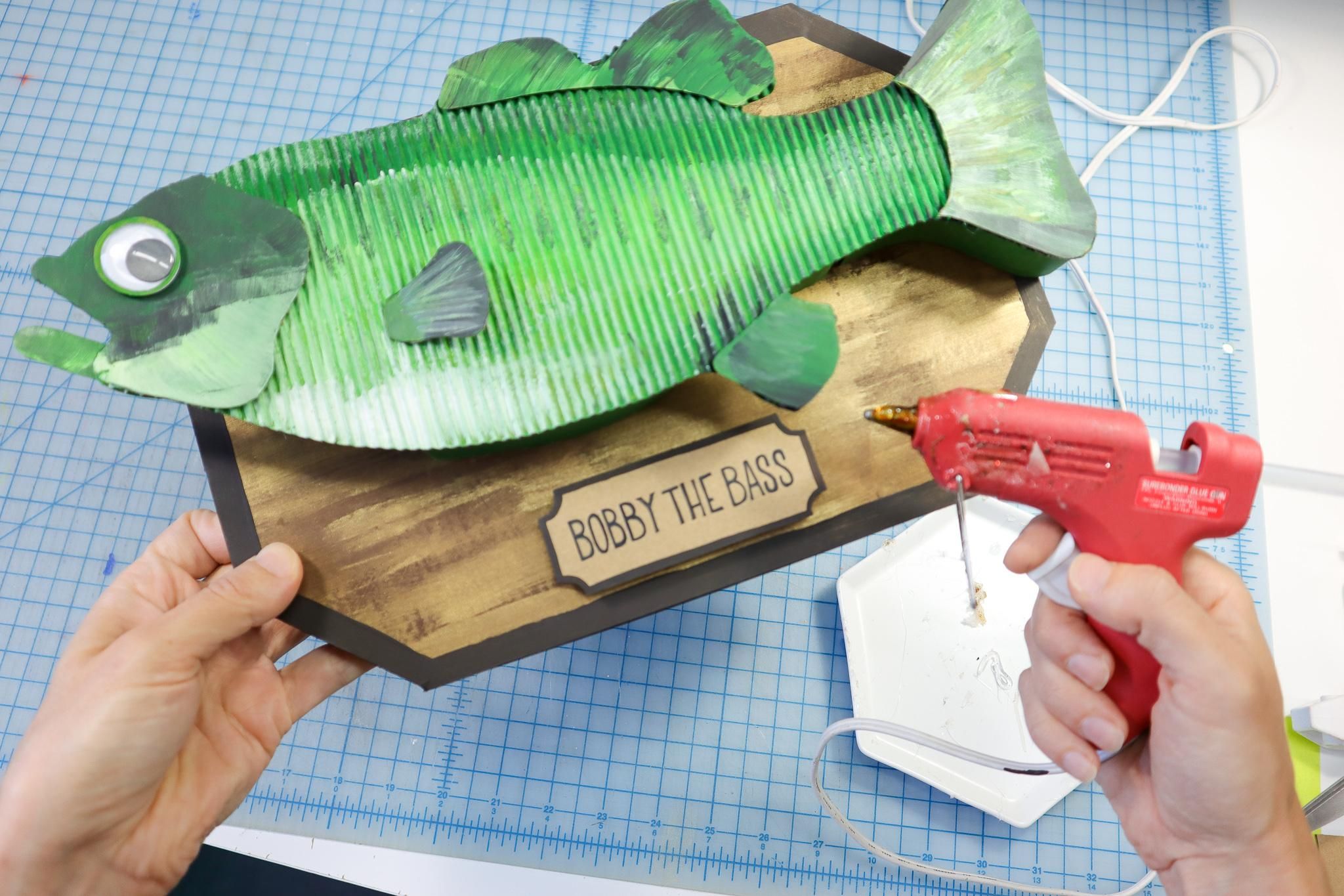 DIY Singing Fish - Bobby the Bass : 20 Steps (with Pictures ...