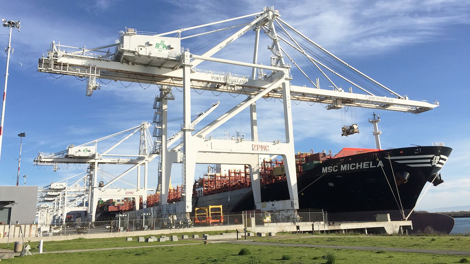 Container Ship Spotting: a Beginner's Guide : 5 Steps - Instructables