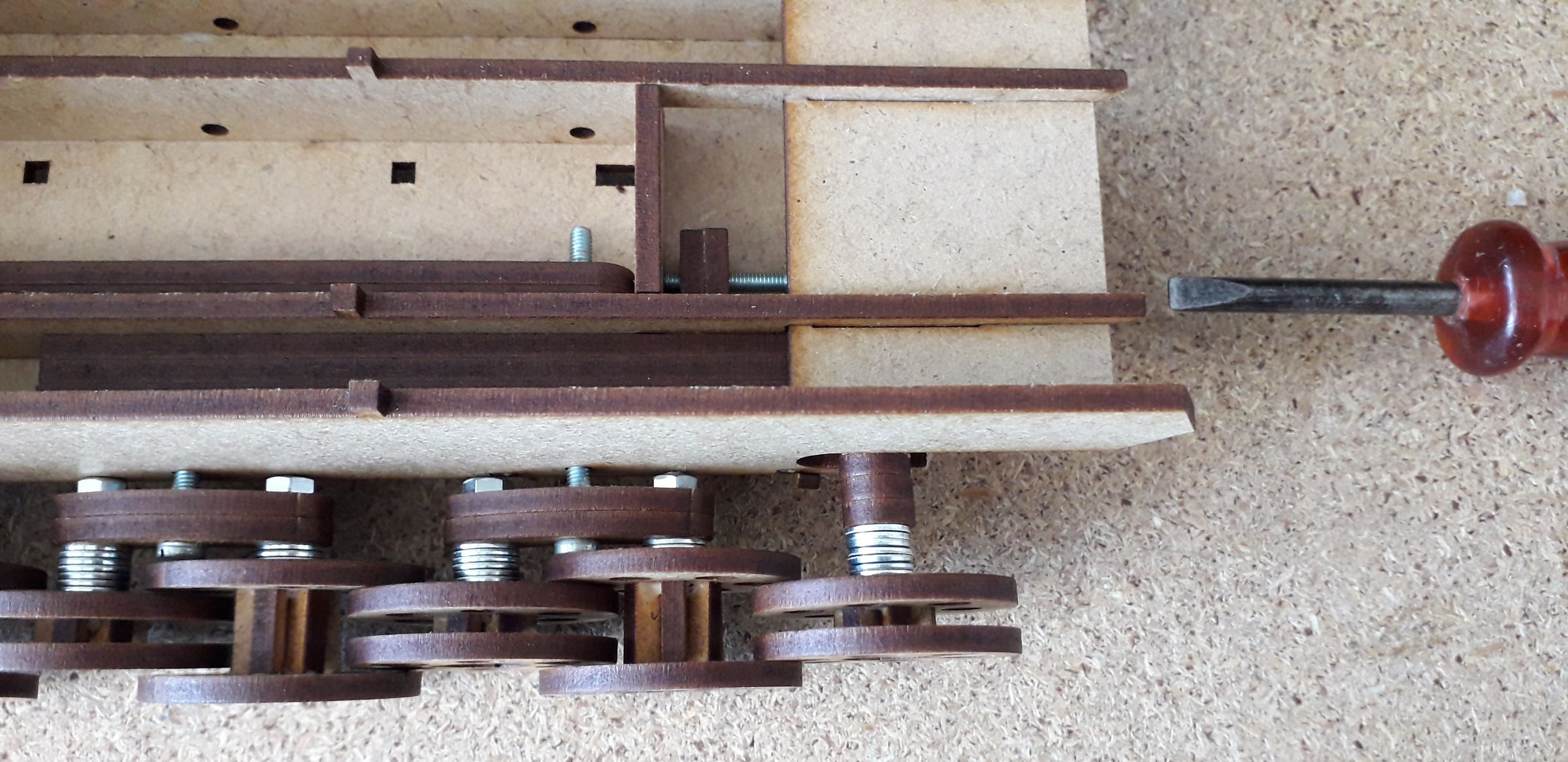 Lasercut RC Halftrack : 60 Steps (with Pictures) - Instructables