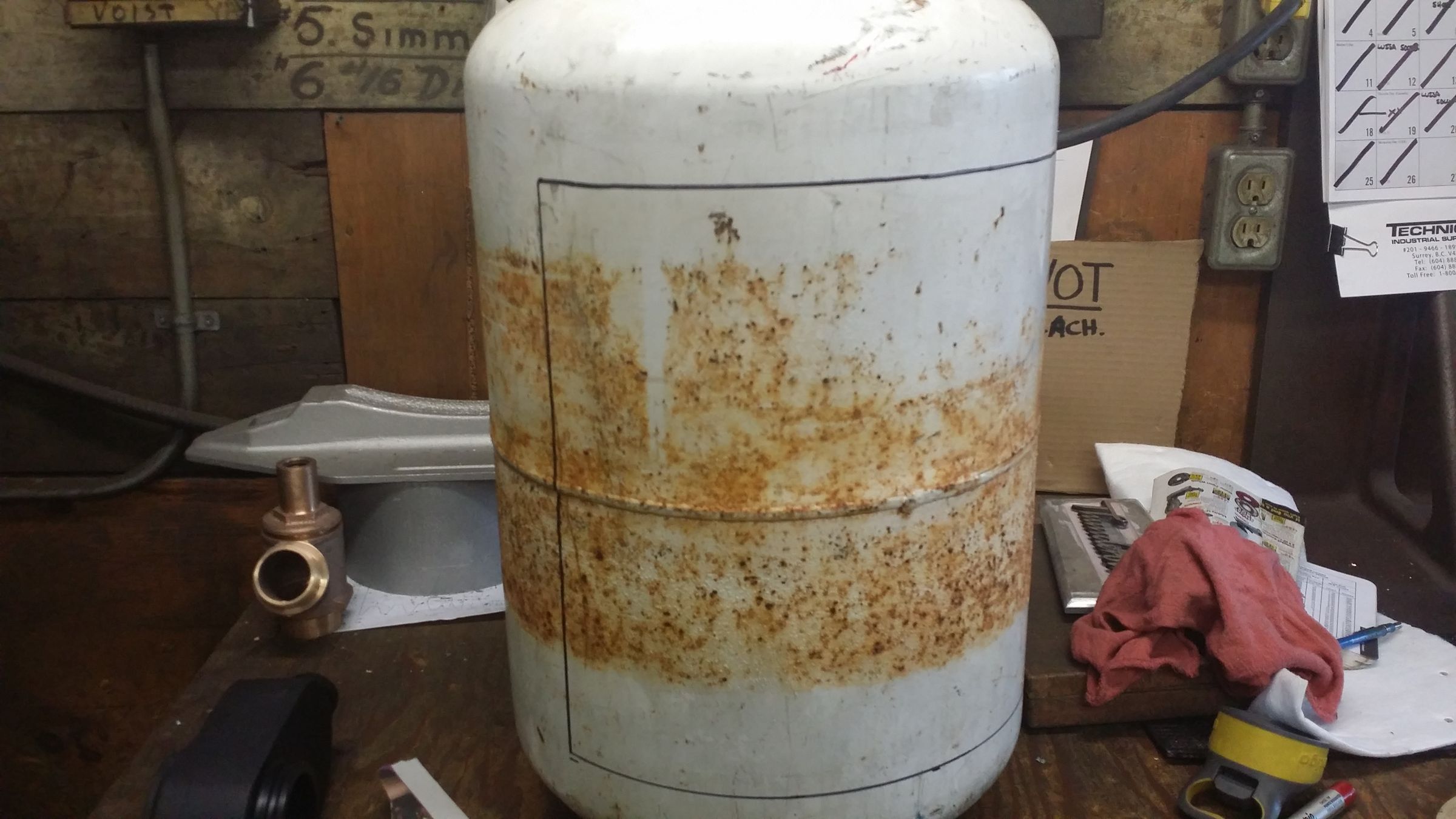 Propane Tank Tool Box : 10 Steps - Instructables
