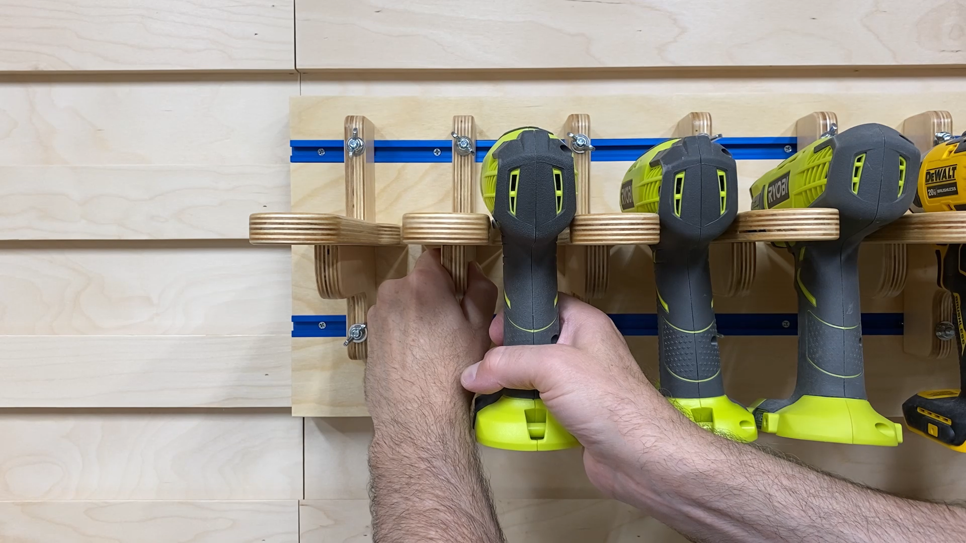Adjustable Width Tool Charging Station : 12 Steps (with Pictures ...
