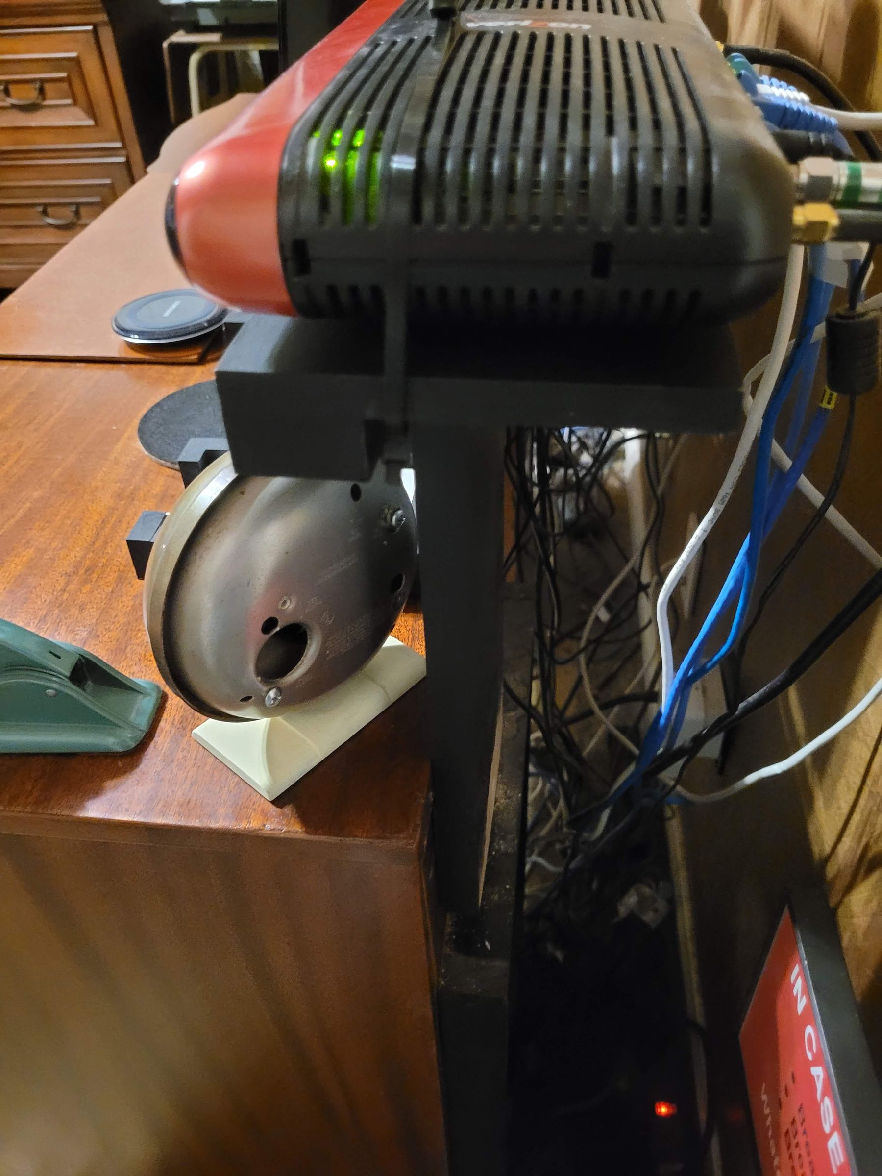 Desk Extension : 3 Steps - Instructables