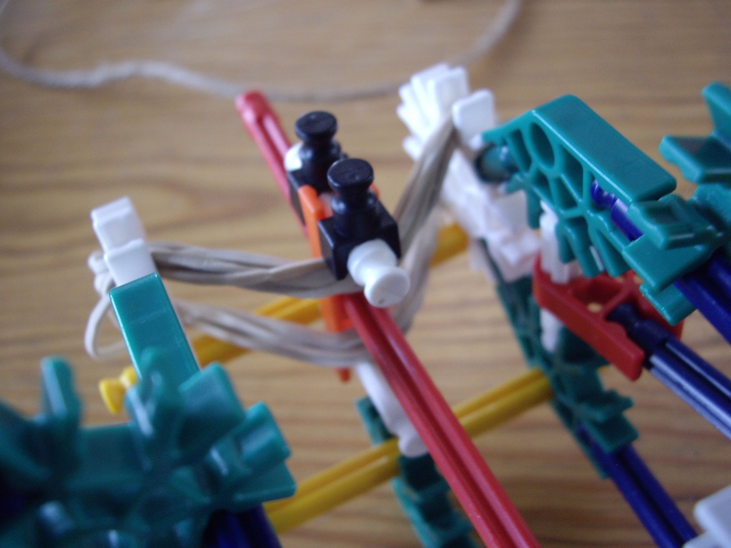 KNEX SHRAPNEL GRENADE/MINE/GUN : 8 Steps - Instructables