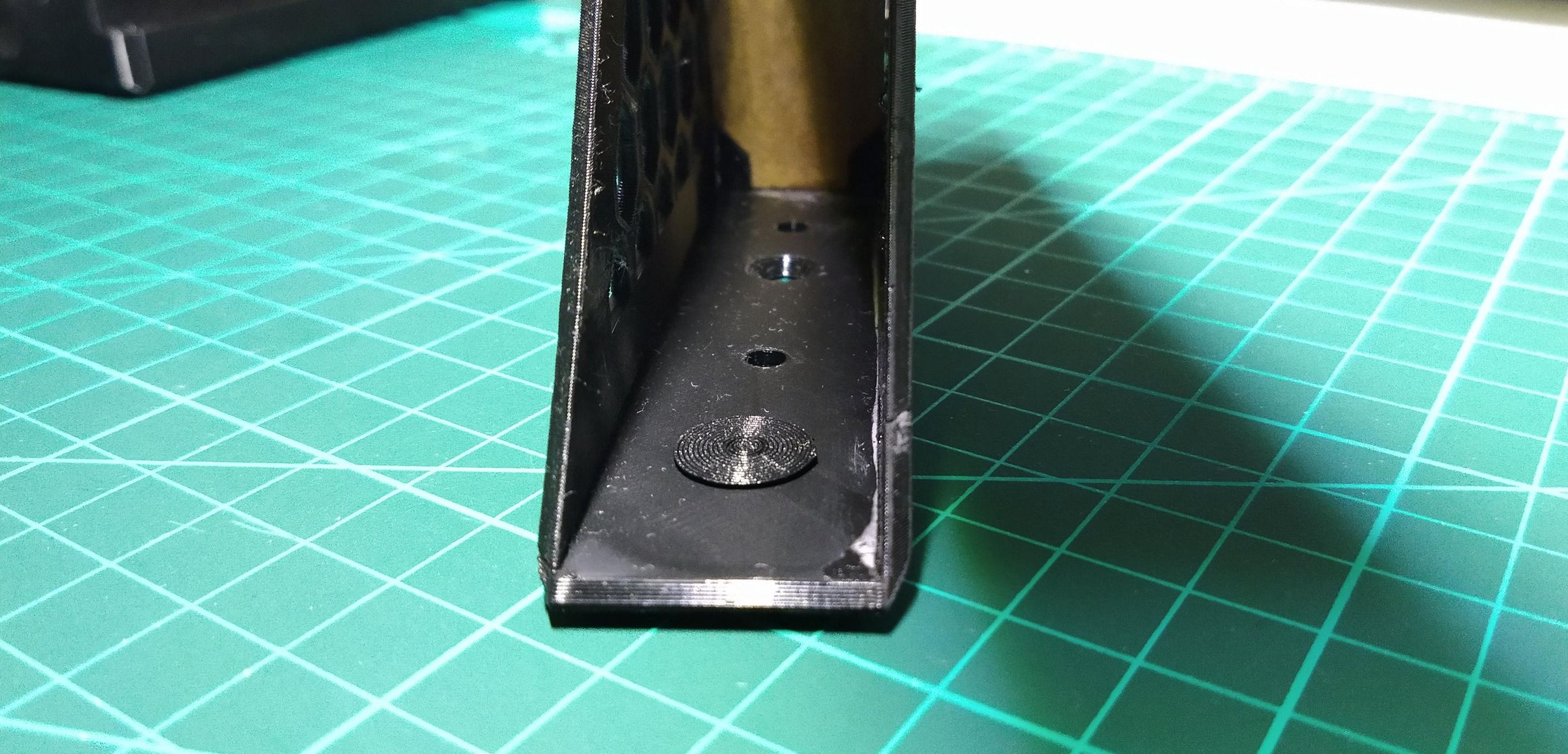 MagnoLamp : a Magnetic Desk Lamp : 7 Steps (with Pictures) - Instructables