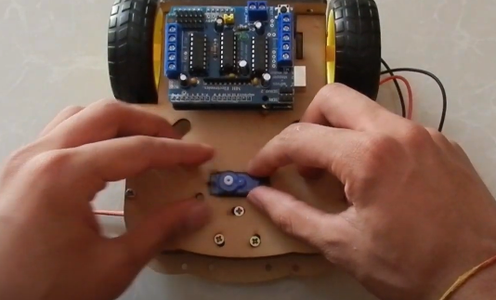 How to Make Smart Obstacle Avoiding Robot Using Arduino Uno : 6 Steps (with Pictures ...