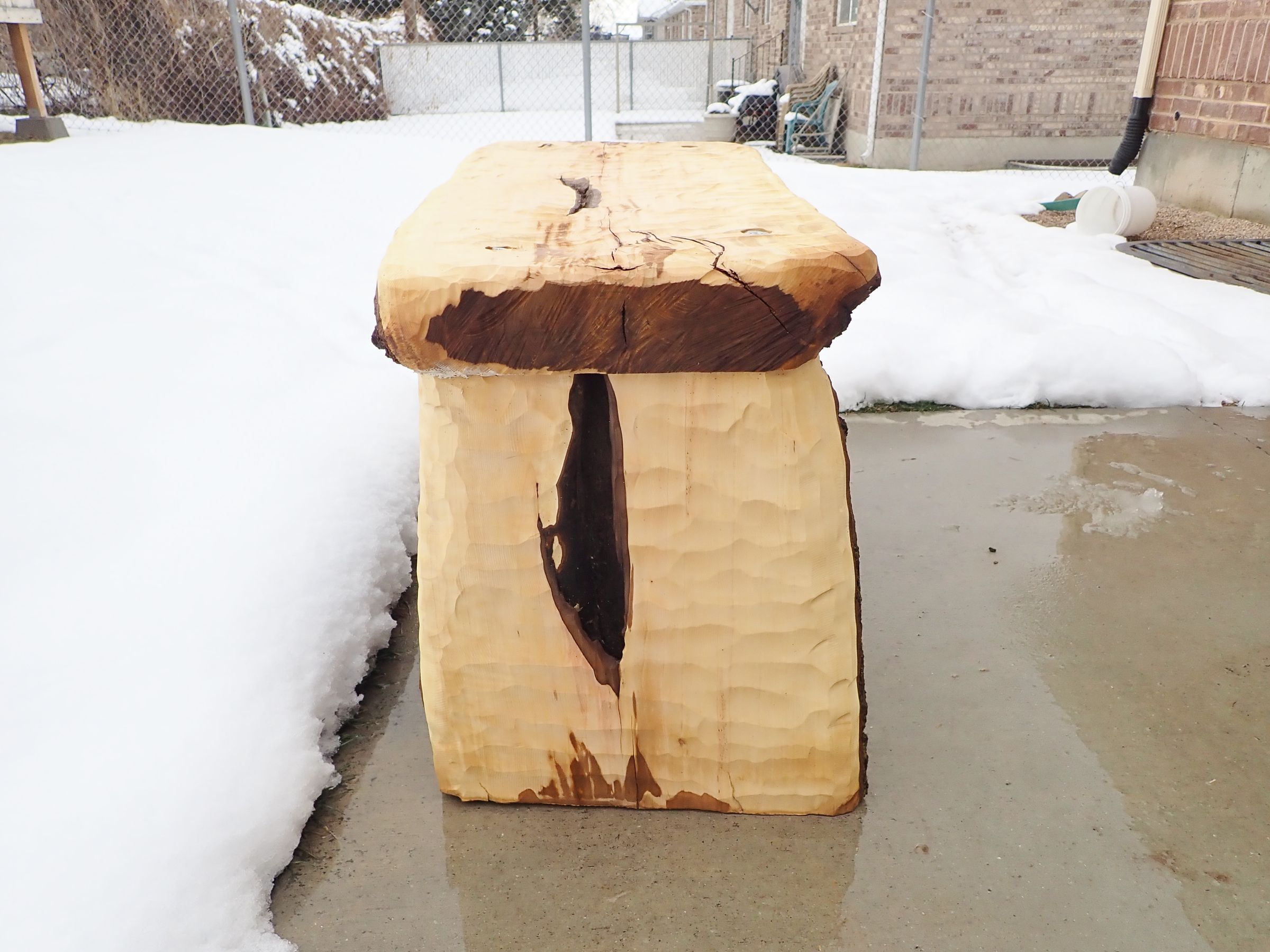 Simple Garden Bench From a Log : 11 Steps (with Pictures) - Instructables