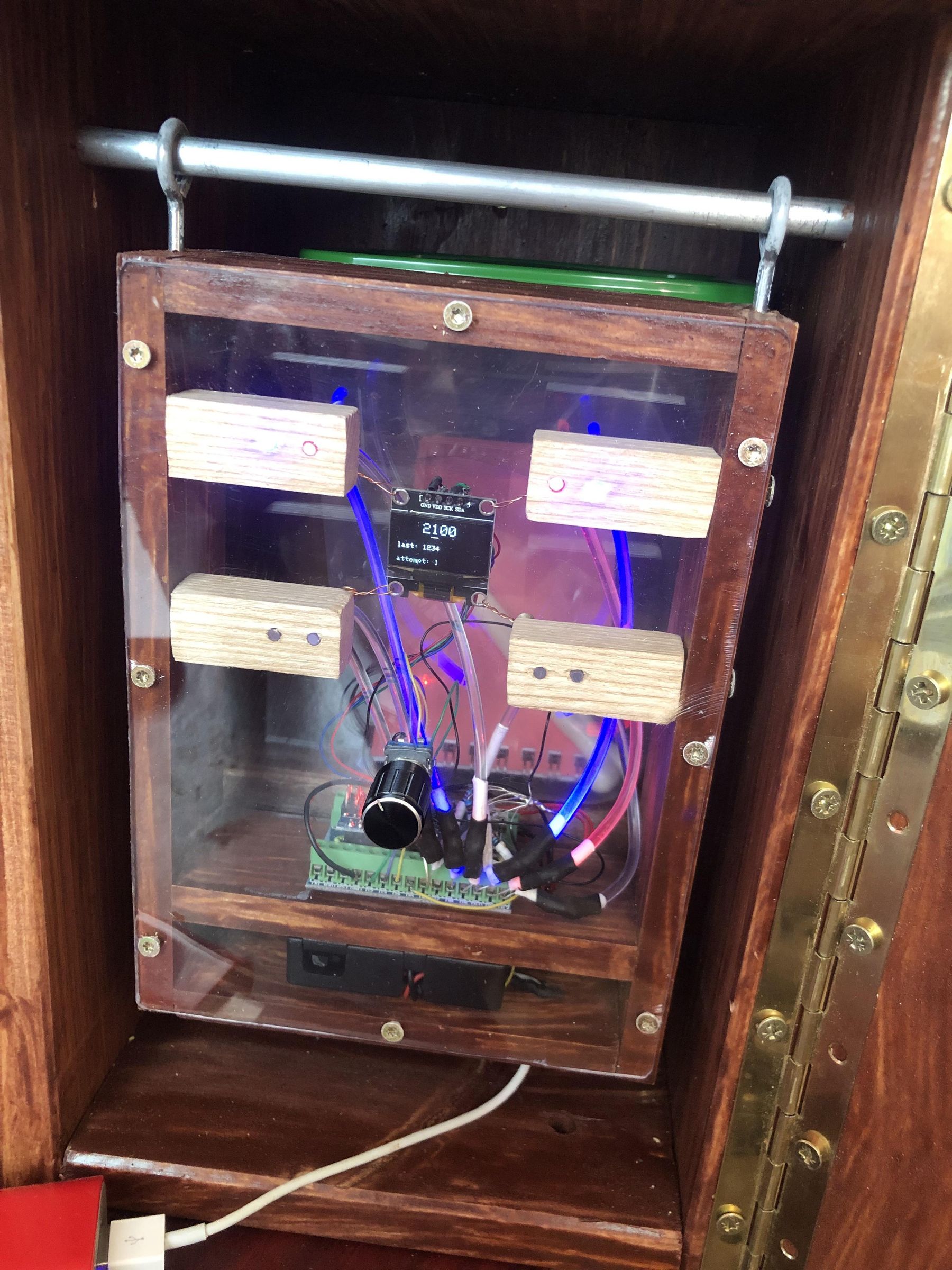 Crack the Code Game, Arduino Based Puzzle Box : 4 Steps (with Pictures ...