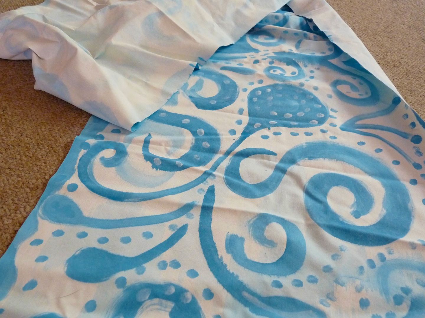 Hand Painted Table Runners : 6 Steps (with Pictures) - Instructables