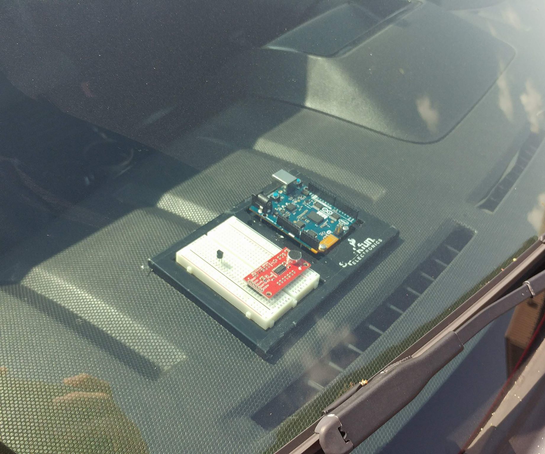 'Overheating Dog/Baby in a Car' Alarm - Email Notifier : 4 Steps ...