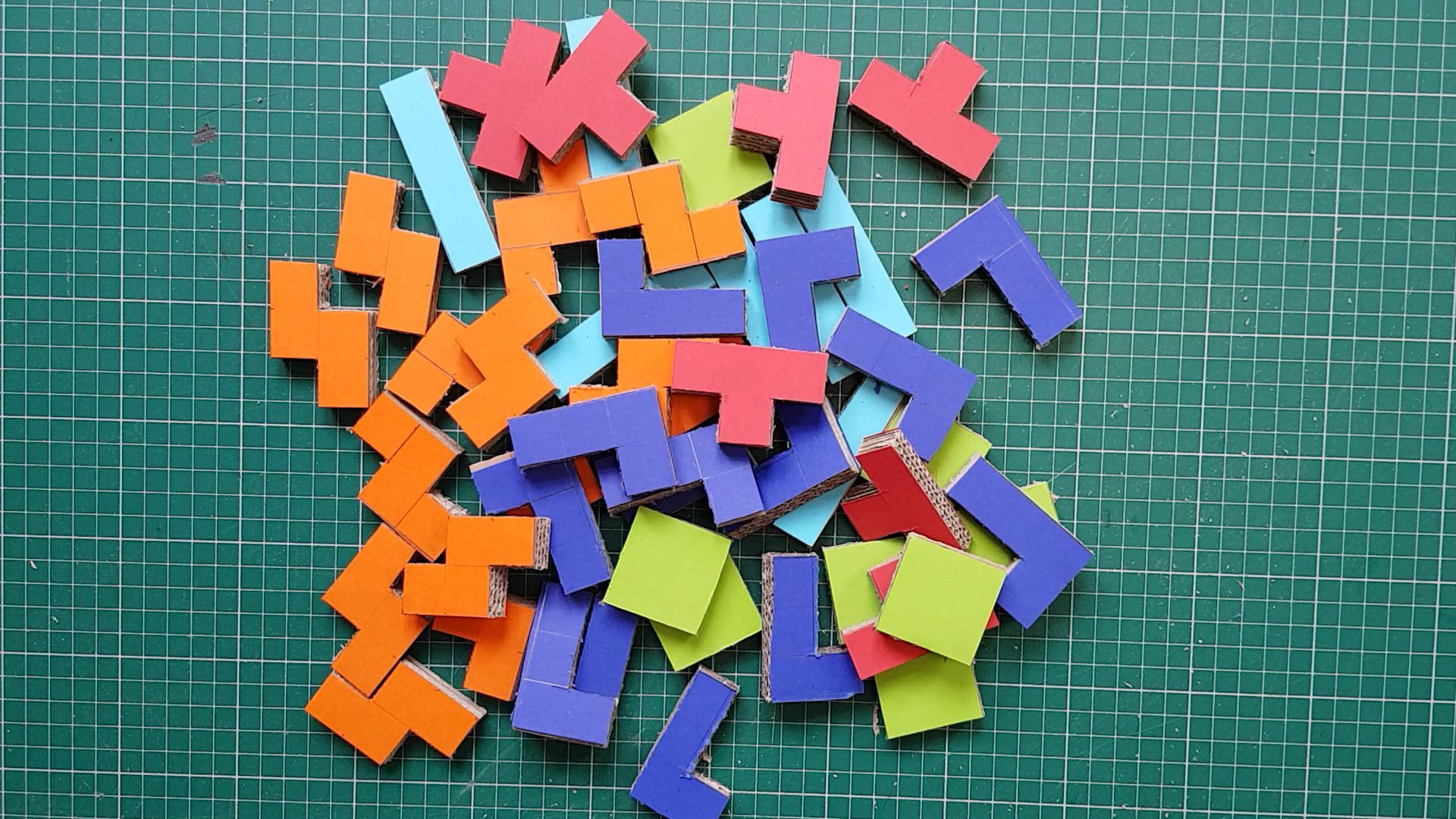 Tetris Hallway Decor Tutorial : 8 Steps (with Pictures) - Instructables