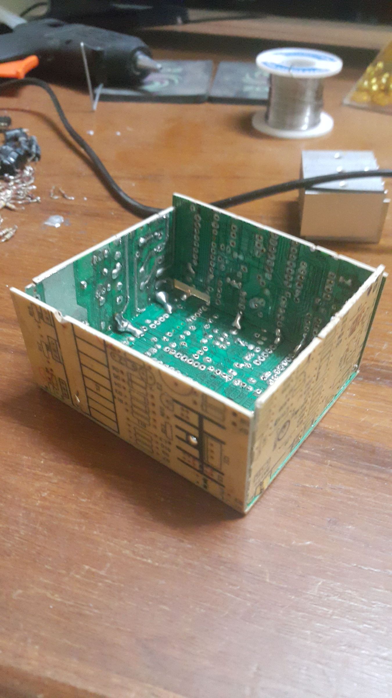 PCB Box : 3 Steps - Instructables