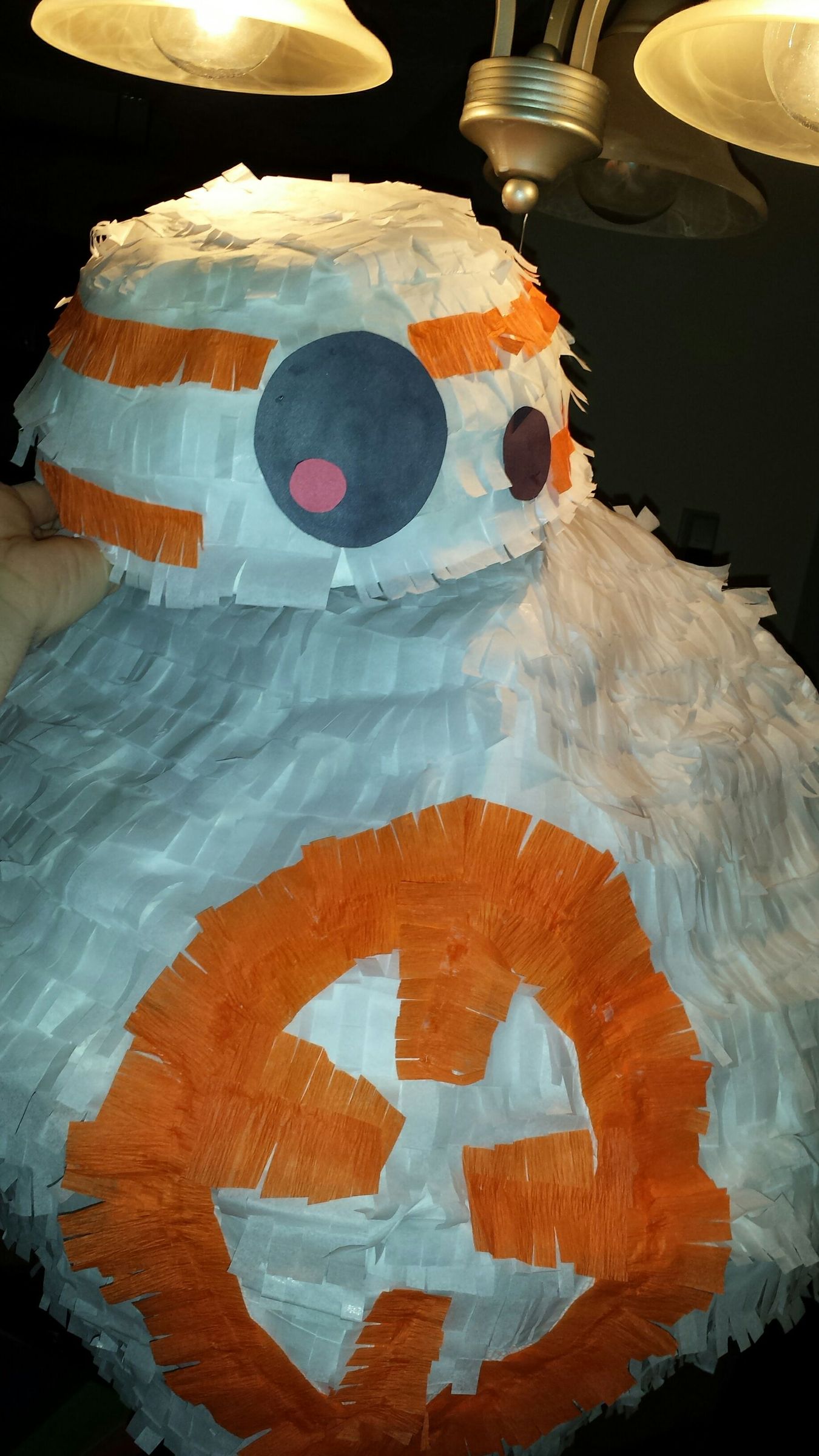 BB-8 Pinata DIY : 9 Steps (with Pictures) - Instructables