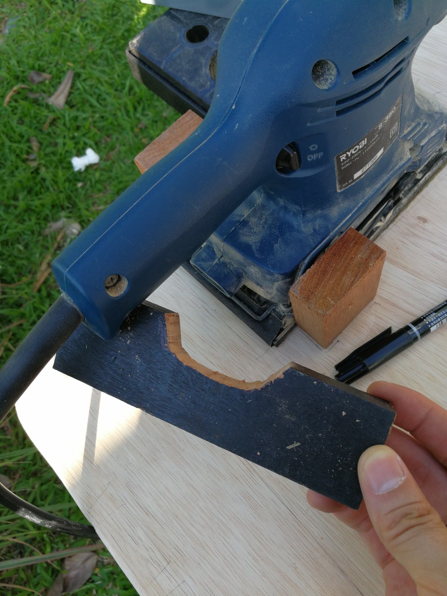 Portable Outdoor Workshop - Power Tool Tote Board : 4 Steps (with ...