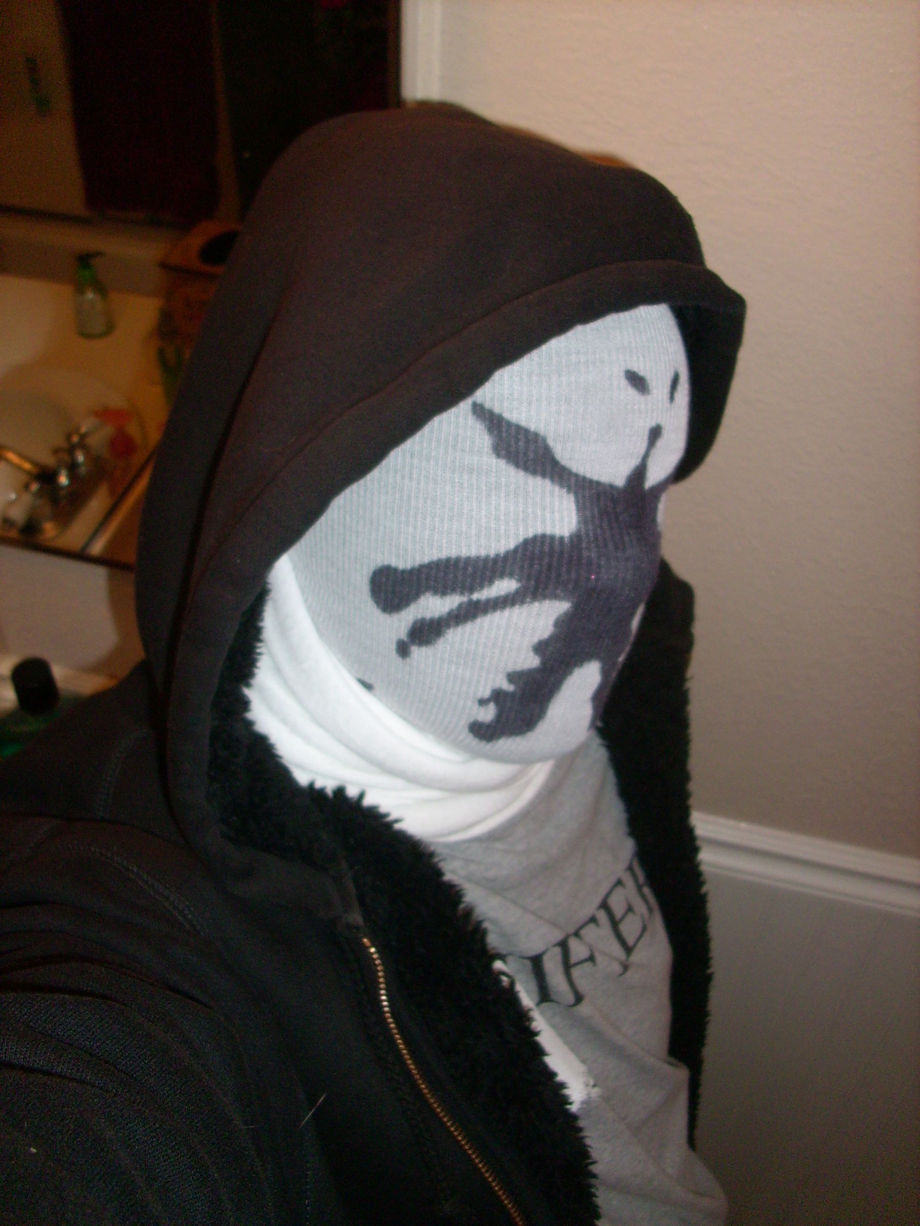 How to Make a Rorschach Mask : 5 Steps (with Pictures) - Instructables