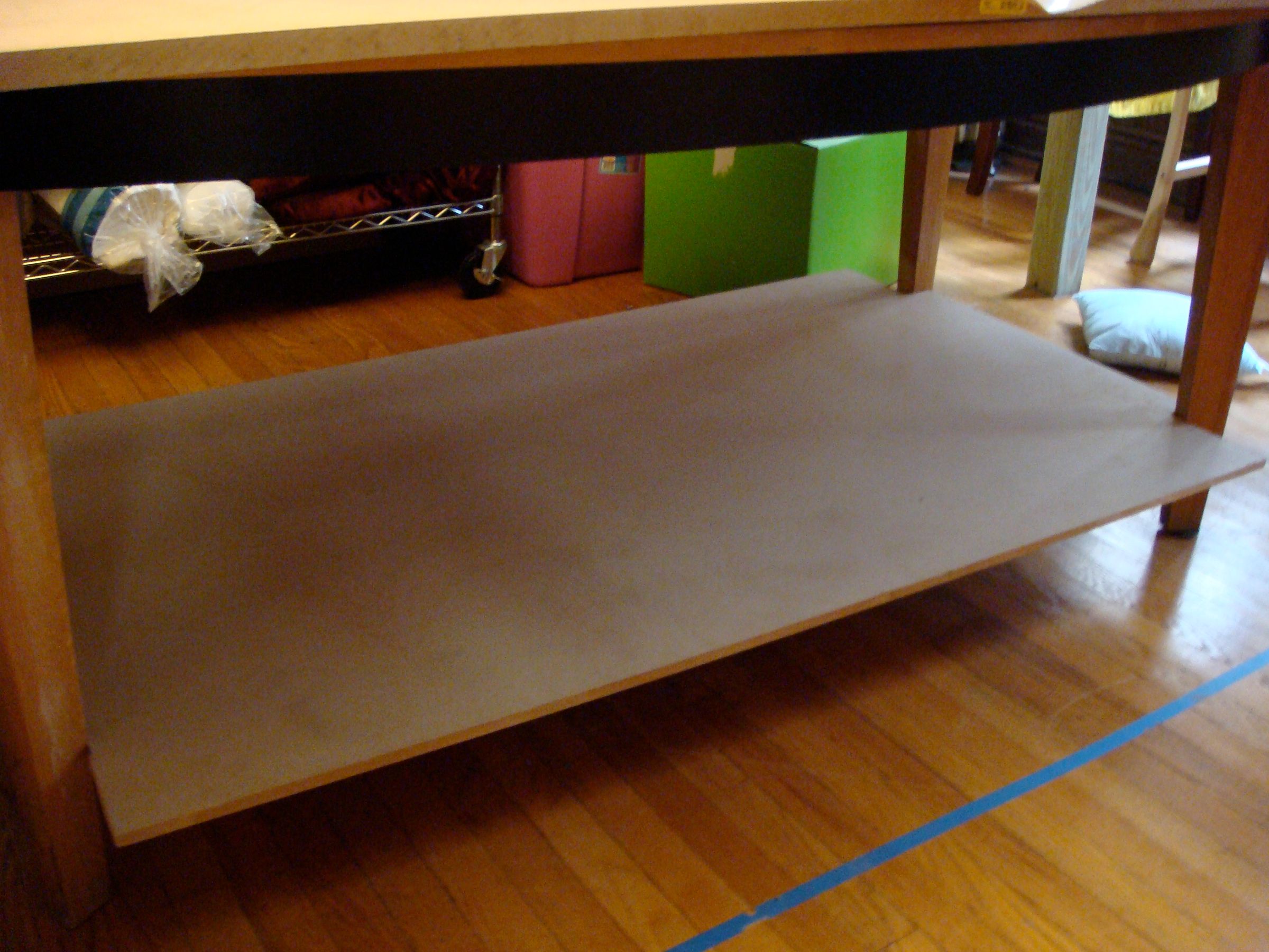 Build a Profesional Style Screen Printing Table : 5 Steps - Instructables