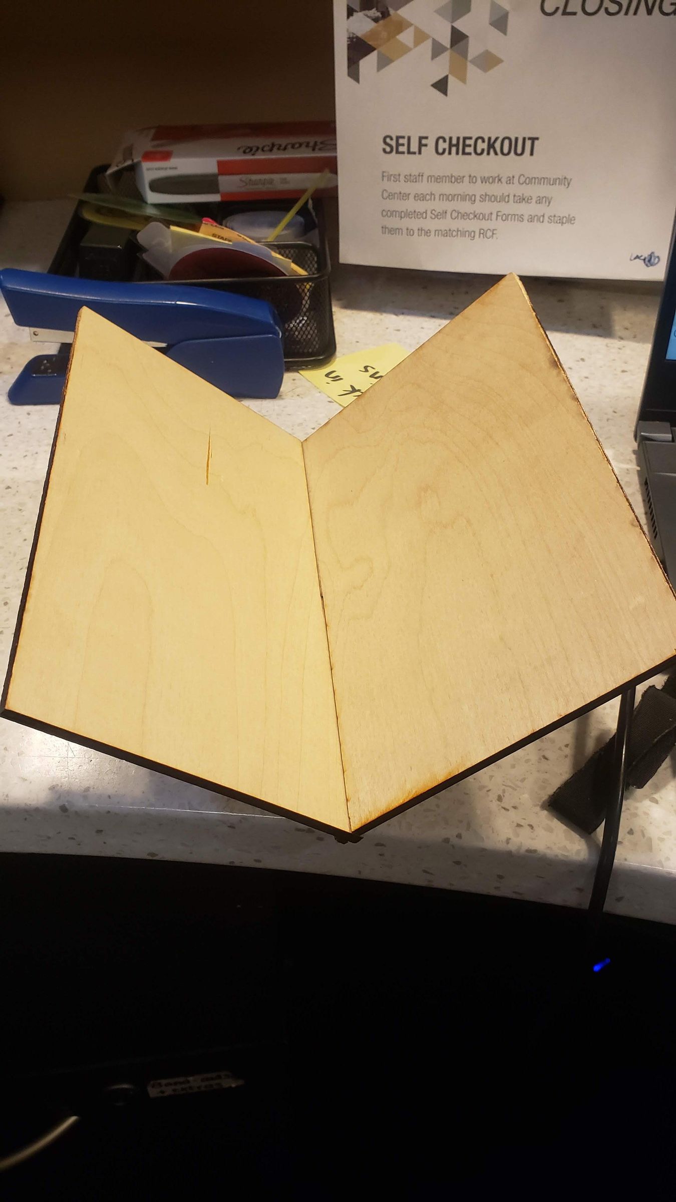 IDC 2 - Automatic Page Turner : 6 Steps - Instructables