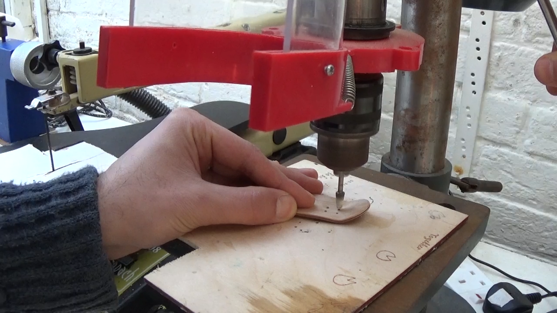 How to Make a Wooden Fingerboard : 8 Steps - Instructables