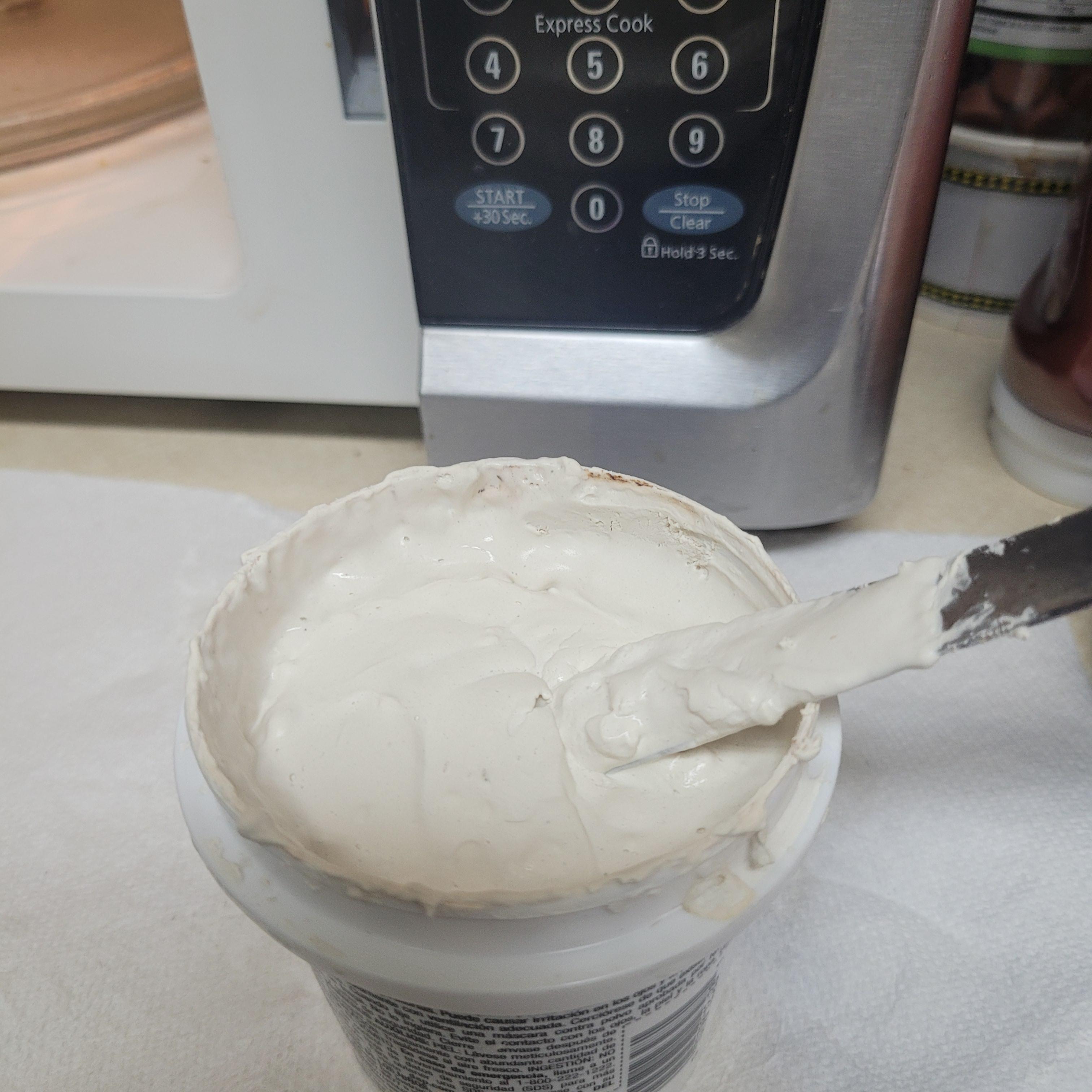 Reconstitute Dried Spackle : 4 Steps - Instructables