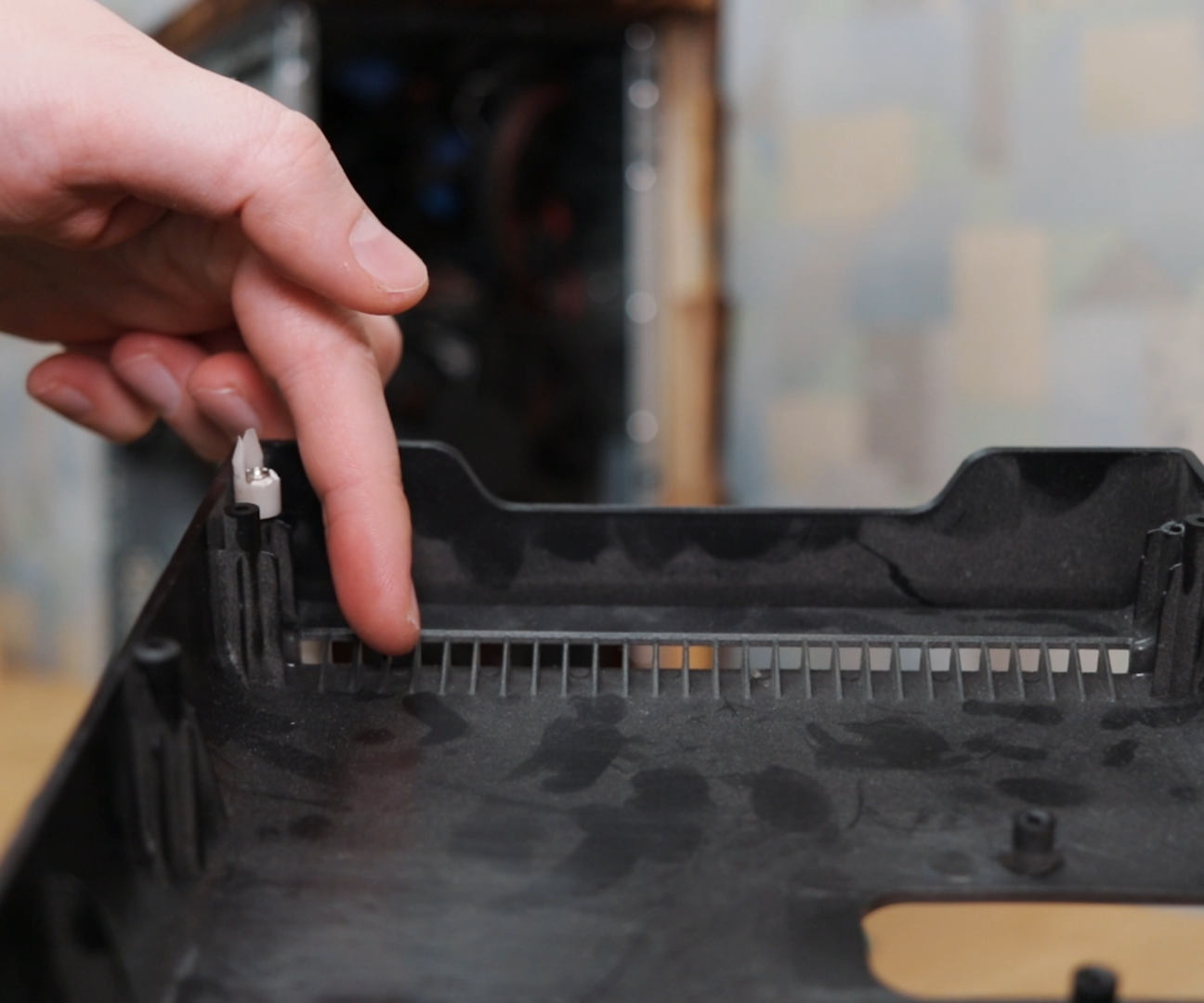 Insane PC Case Overhaul : 23 Steps (with Pictures) - Instructables