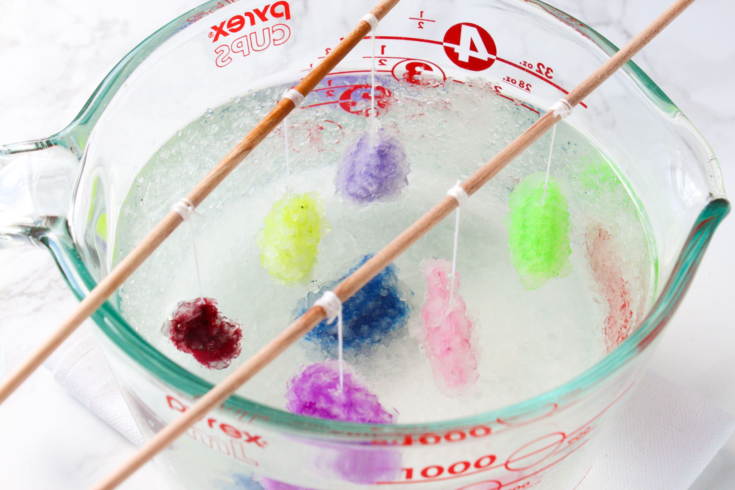How to Grow Borax Crystals : 7 Steps (with Pictures) - Instructables
