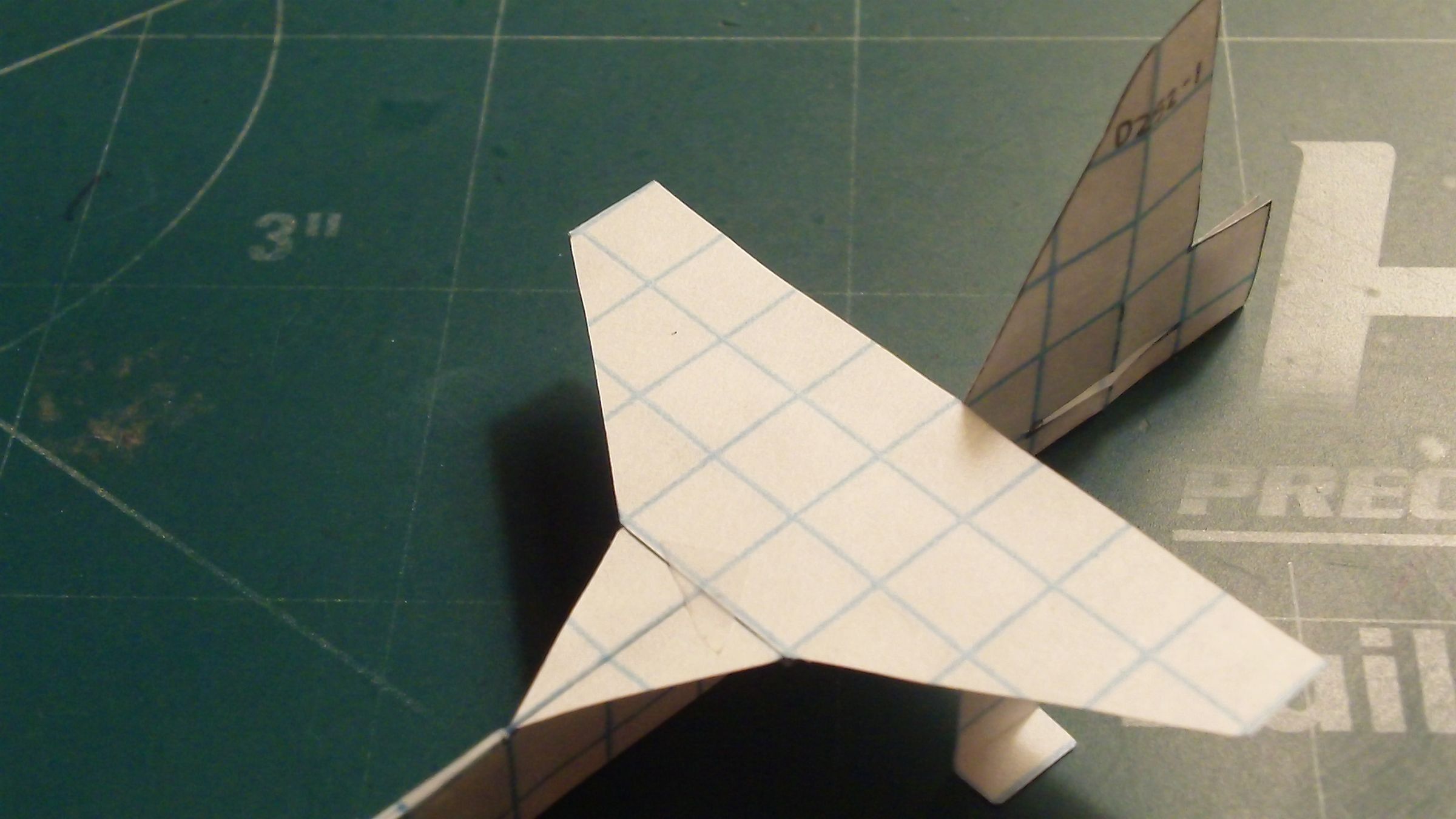 How to Make the Locust Paper Airplane : 5 Steps - Instructables
