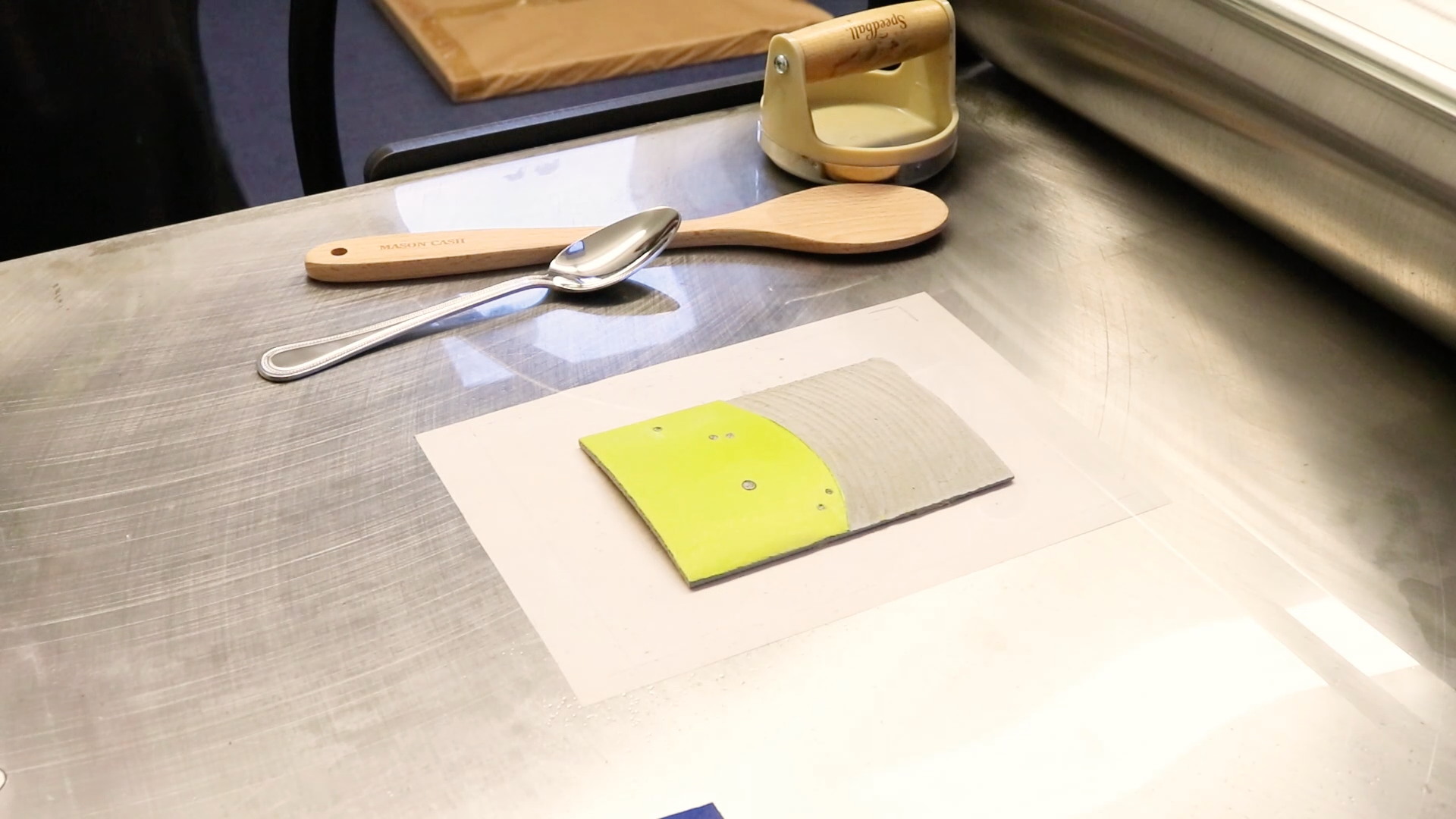 Make a Two-colour Linocut Relief Print : 12 Steps (with Pictures ...