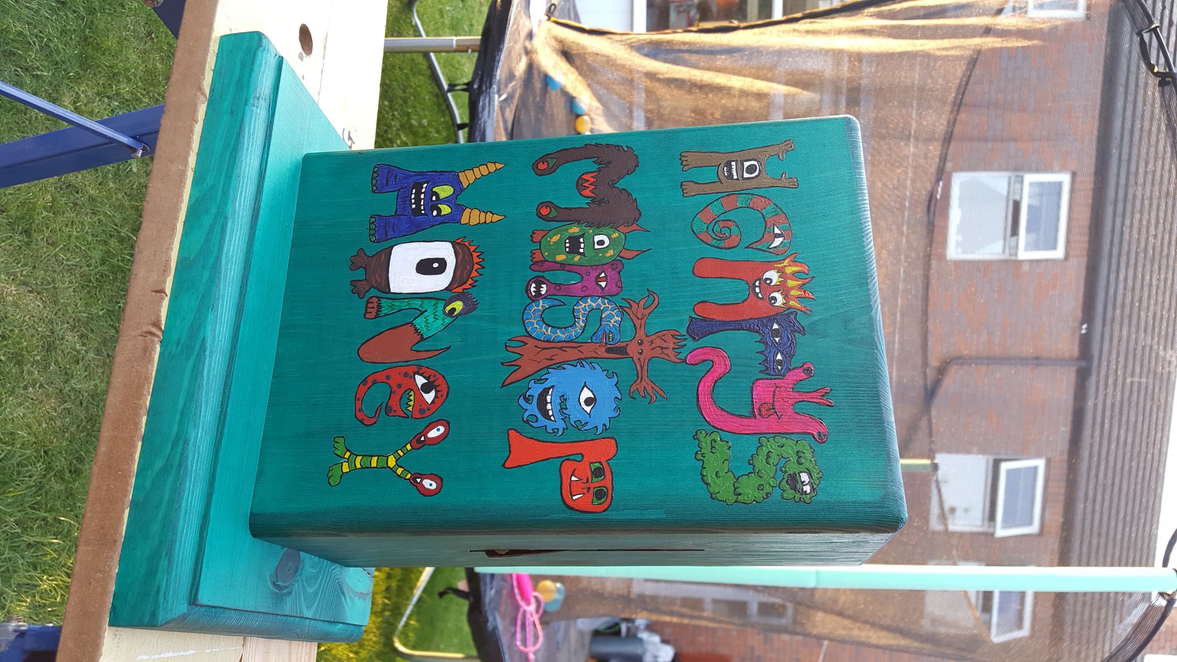 Moving Monster Moneybox : 10 Steps (with Pictures) - Instructables