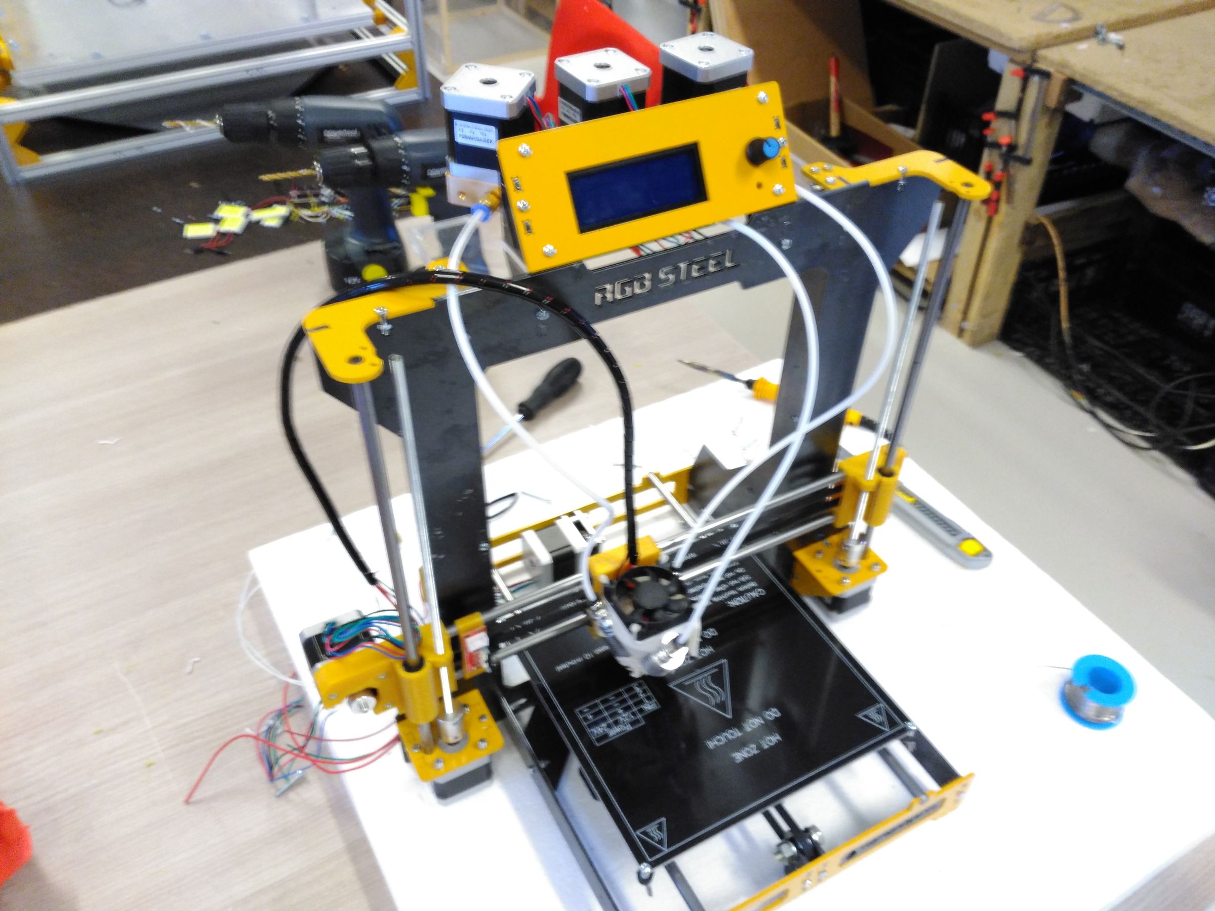 RGB STEEL - Low Cost, Steel Frame, Color Mixing 3D Printer : 19 Steps ...