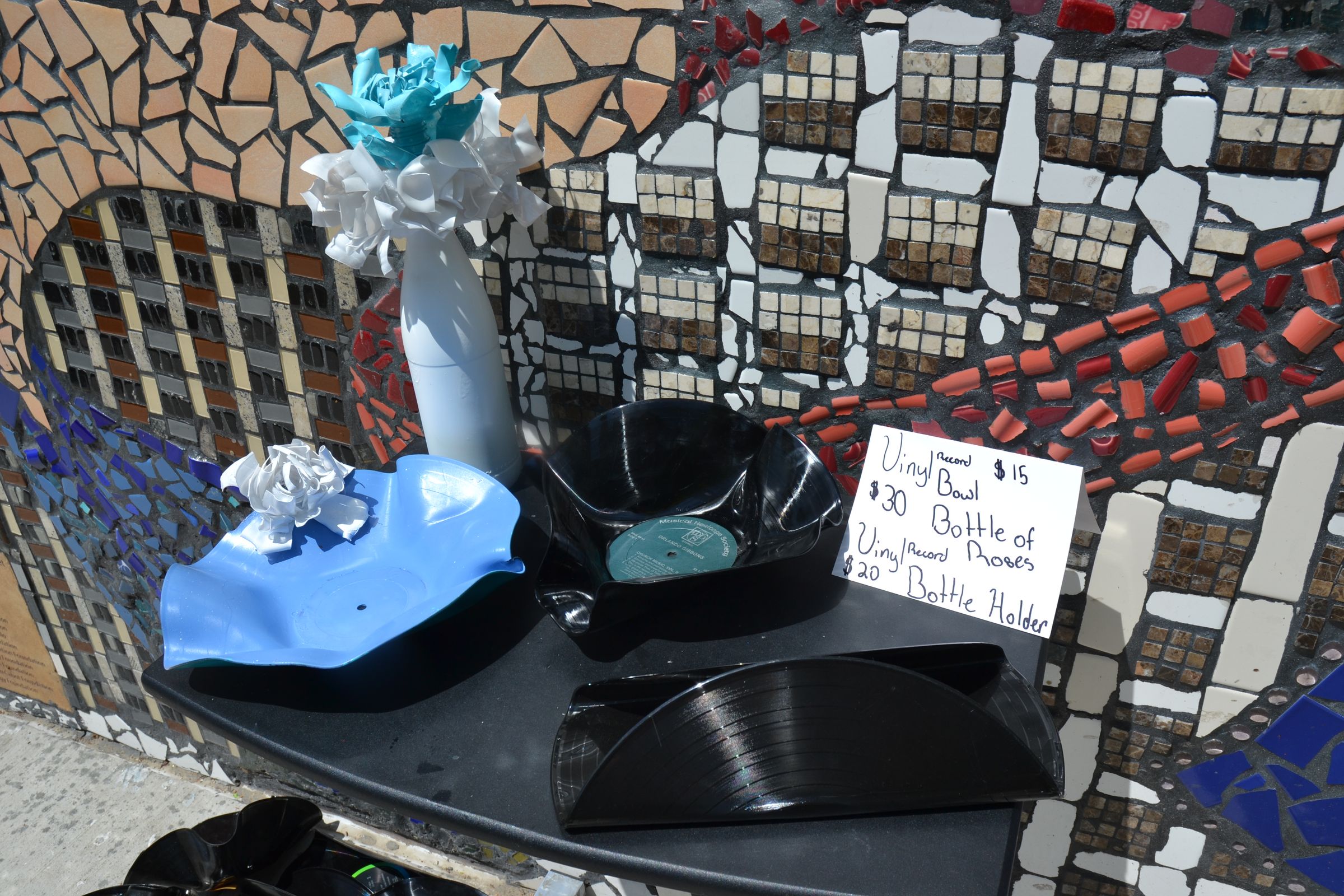 VINYL BOWLS : 3 Steps - Instructables
