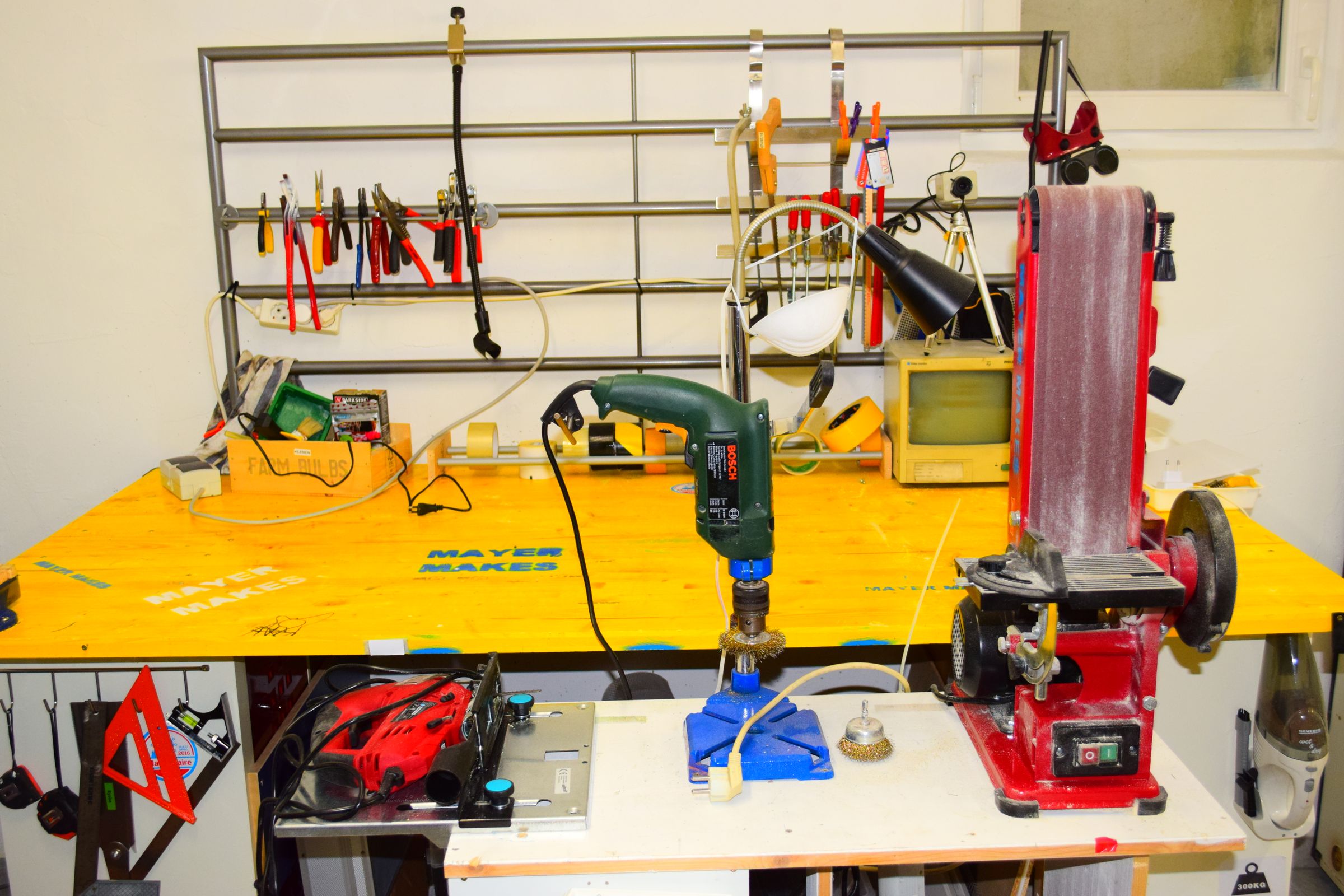 Lazy Mans Upcycled Workshop : 8 Steps - Instructables