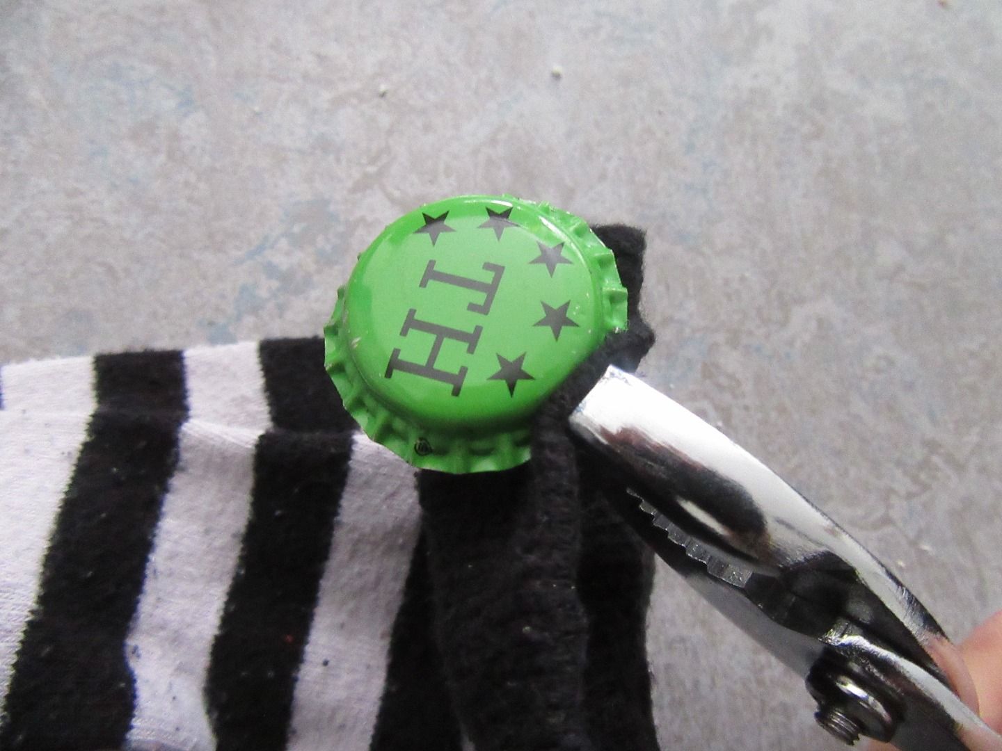 Preparing Bottle Caps : 7 Steps (with Pictures) - Instructables