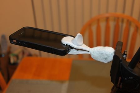 DIY IPhone Tripod Mount - Easy and Cheap! : 6 Steps - Instructables