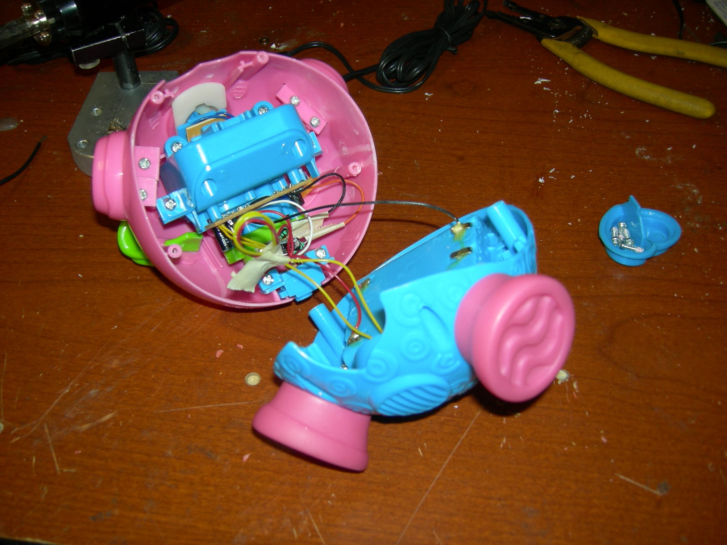 Switch Adapted Giggle Pig : 8 Steps (with Pictures) - Instructables