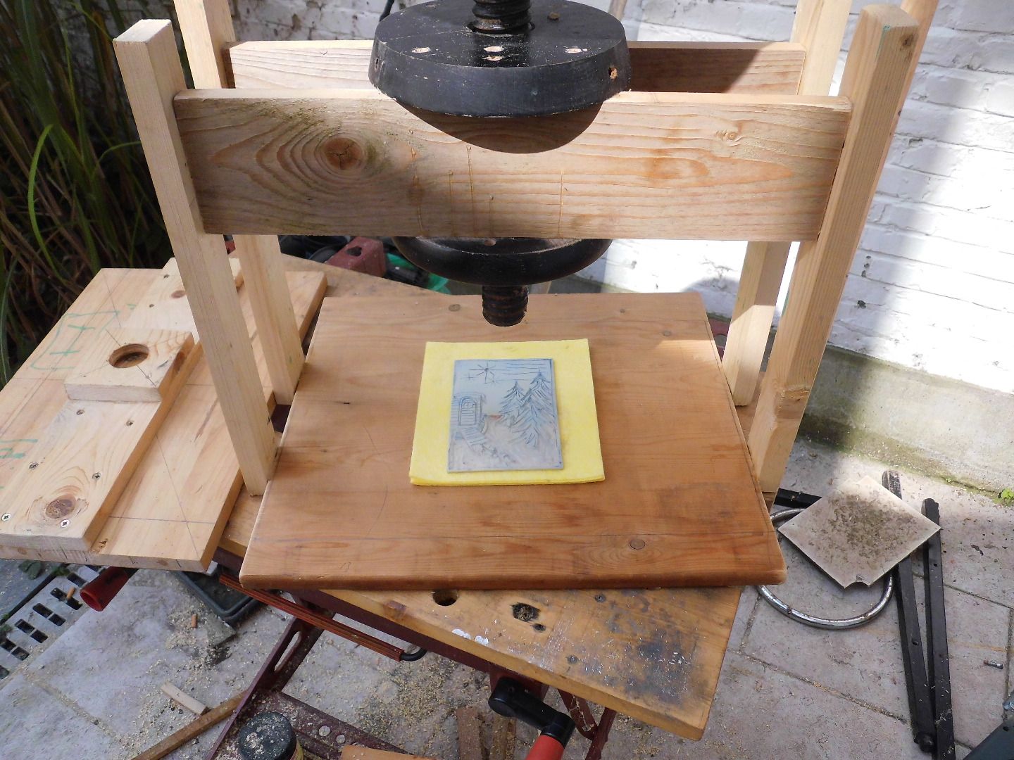 Lino and Stamps Printing Press : 5 Steps - Instructables