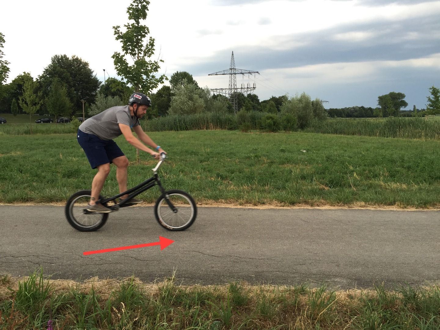 How to Jump Forward Using Your Trial Bike : 7 Steps - Instructables