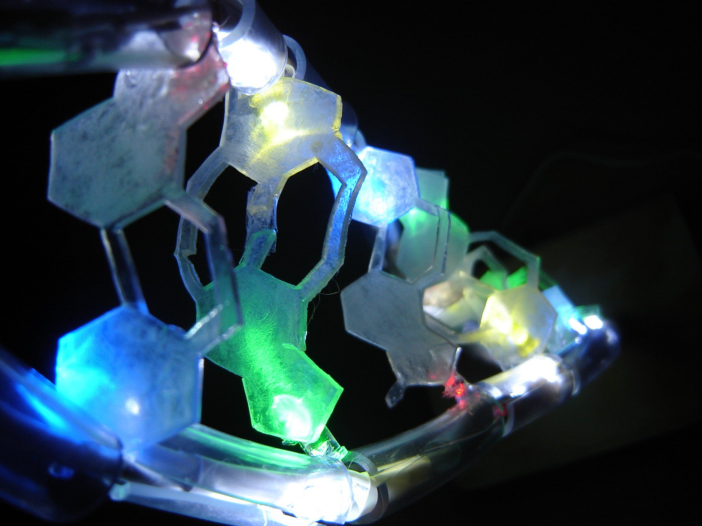 The Double Helix -a DNA Model With Lights : 7 Steps (with Pictures ...