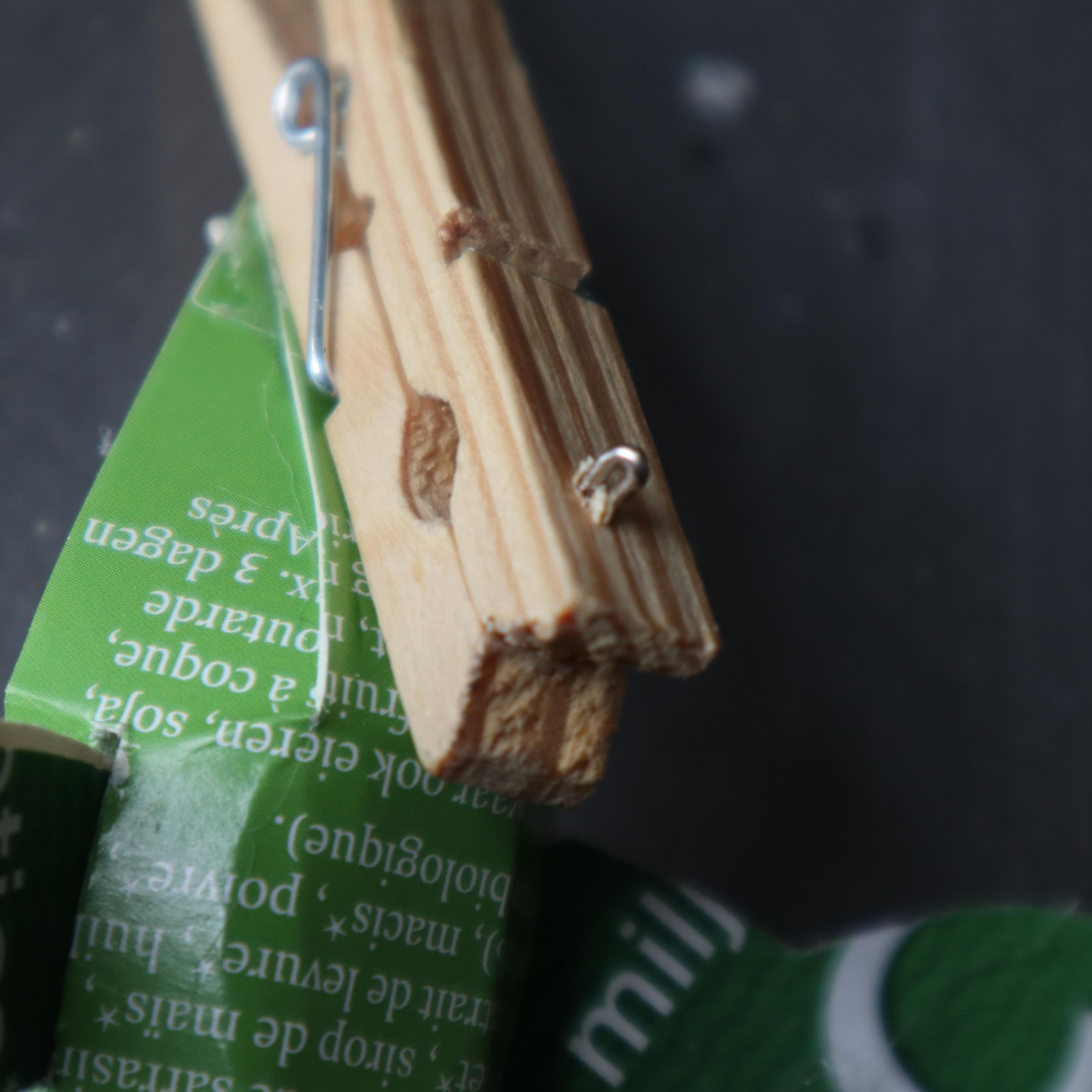 Little Green Peg Parrot : 9 Steps (with Pictures) - Instructables