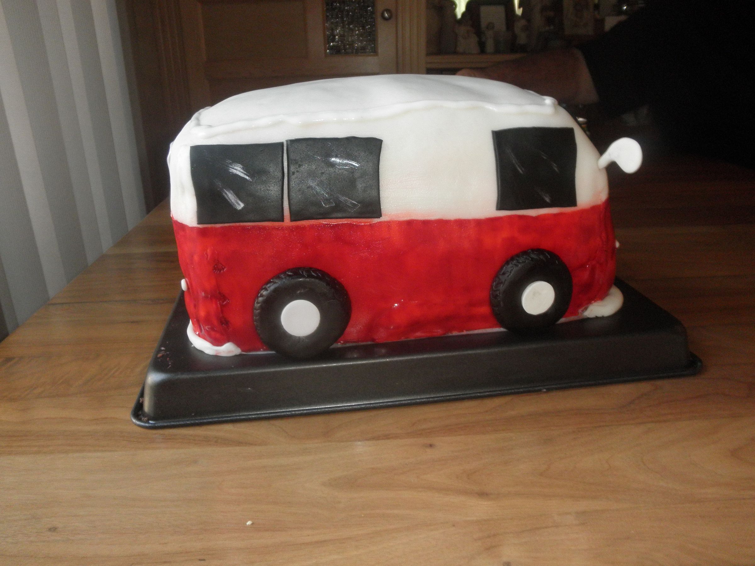 VW Bus Cake : 3 Steps (with Pictures) - Instructables