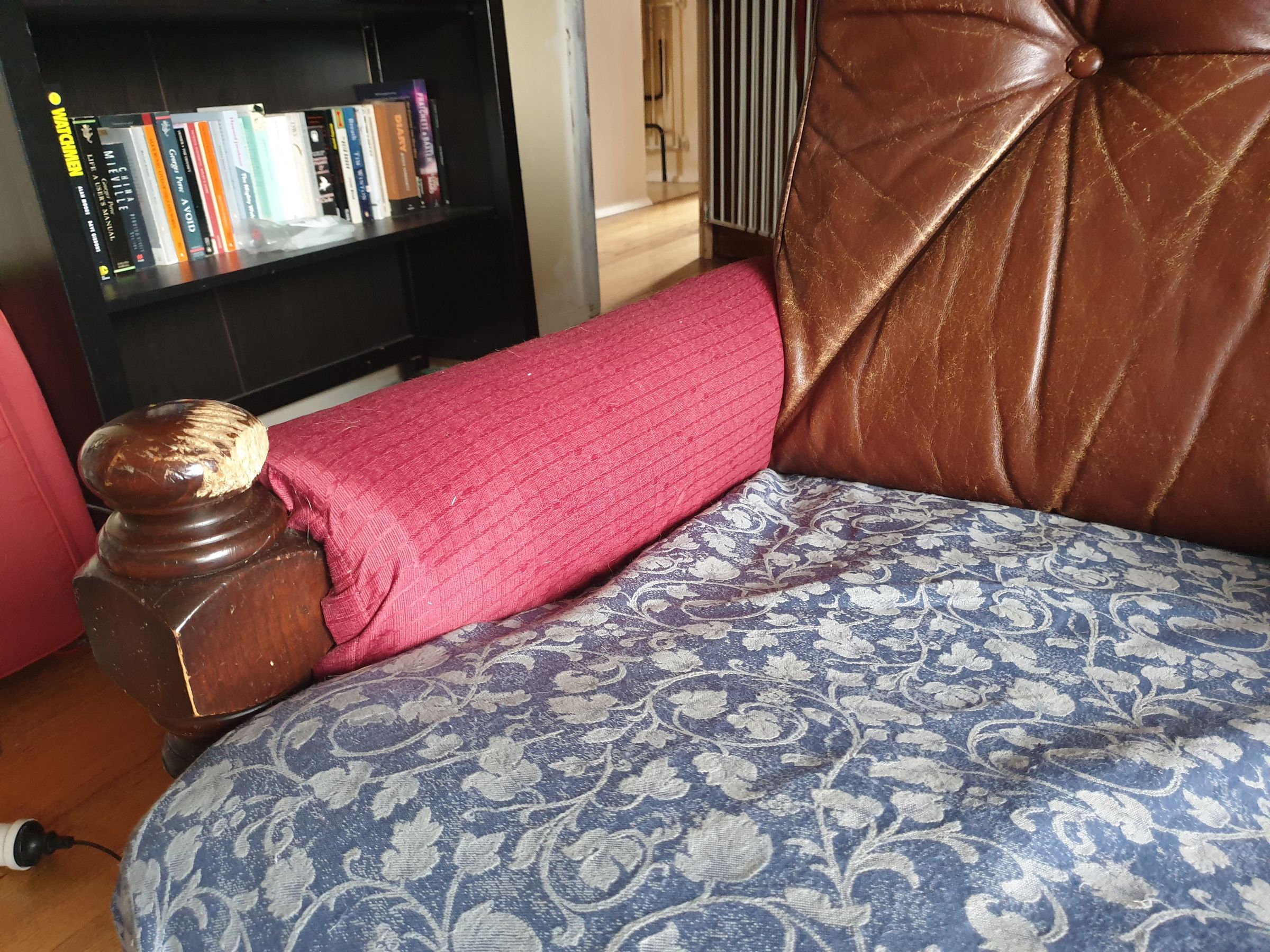 Repair a Damaged Leather Couch Cheaply & Easily : 4 Steps - Instructables
