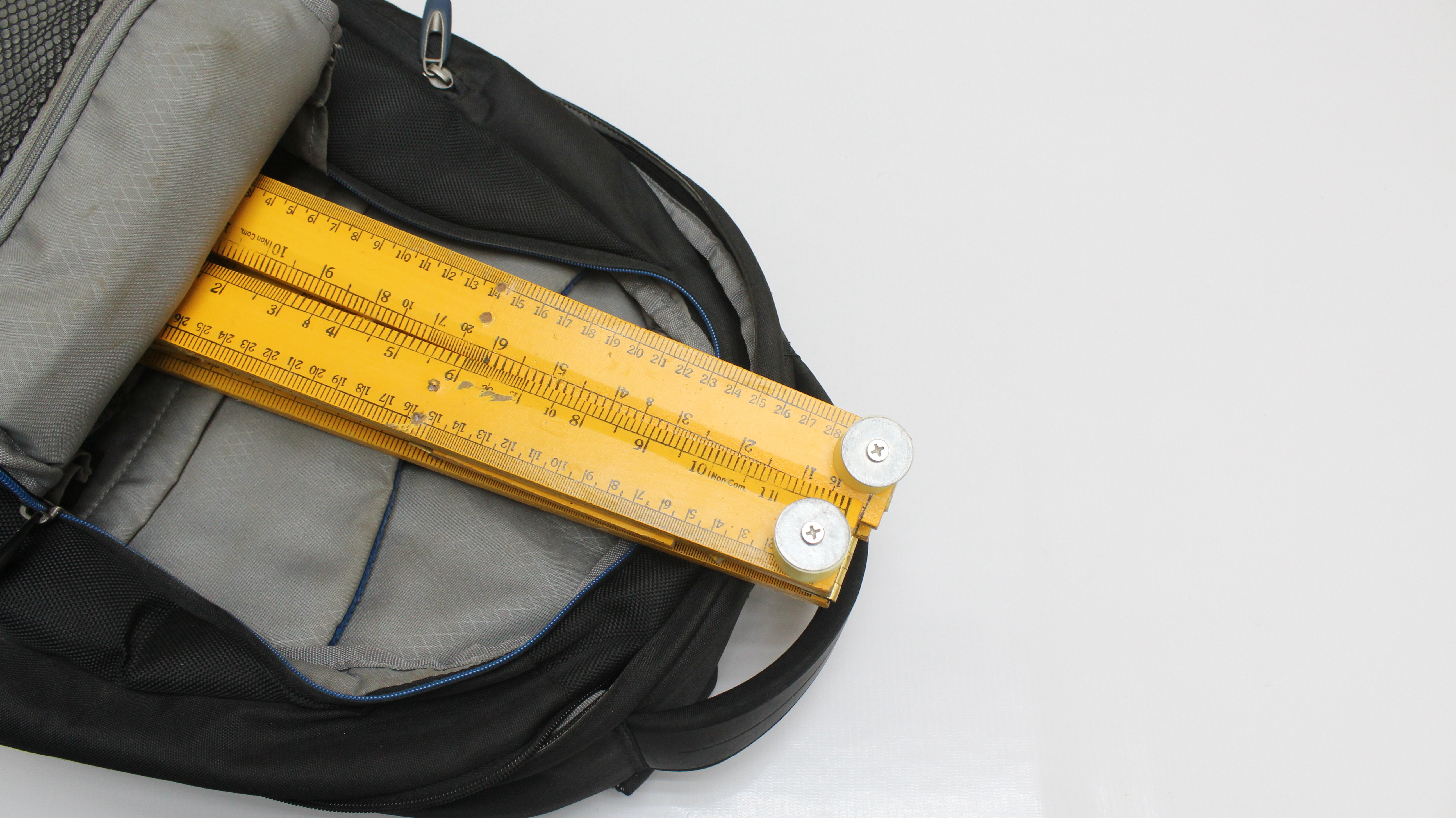 Foldable Laptop Stand - Using Wooden Rulers : 3 Steps (with Pictures ...