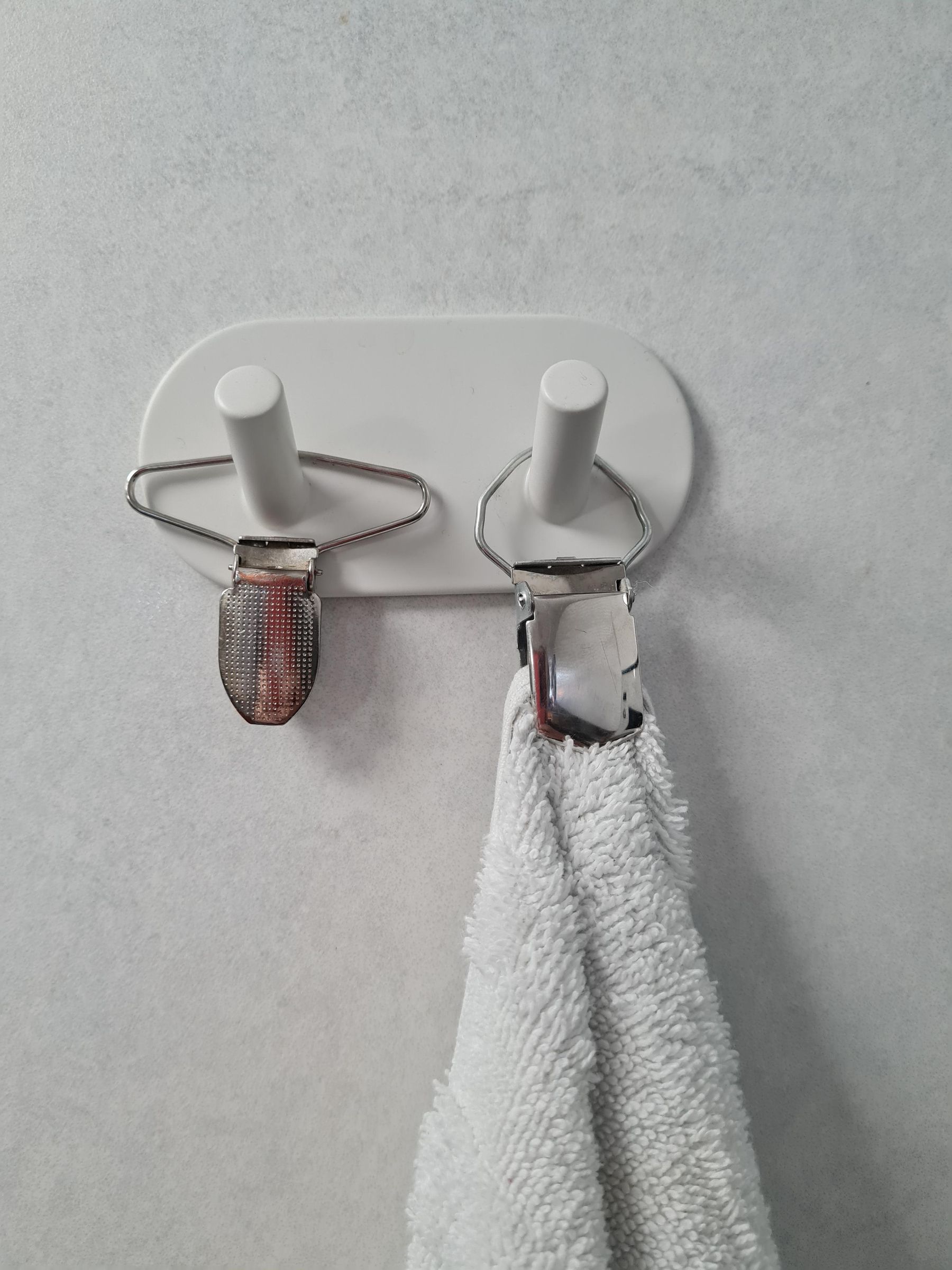 Towel Clips From Used Suspenders : 3 Steps - Instructables