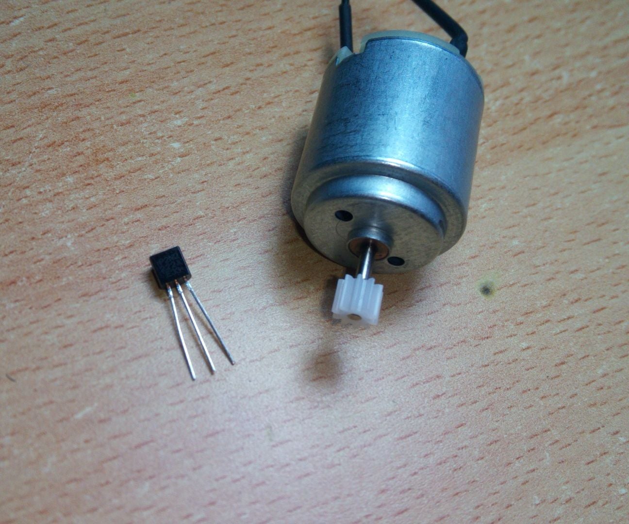 How To Drive A Dc Motor With Transistor Arduino Tutorial 4 Steps