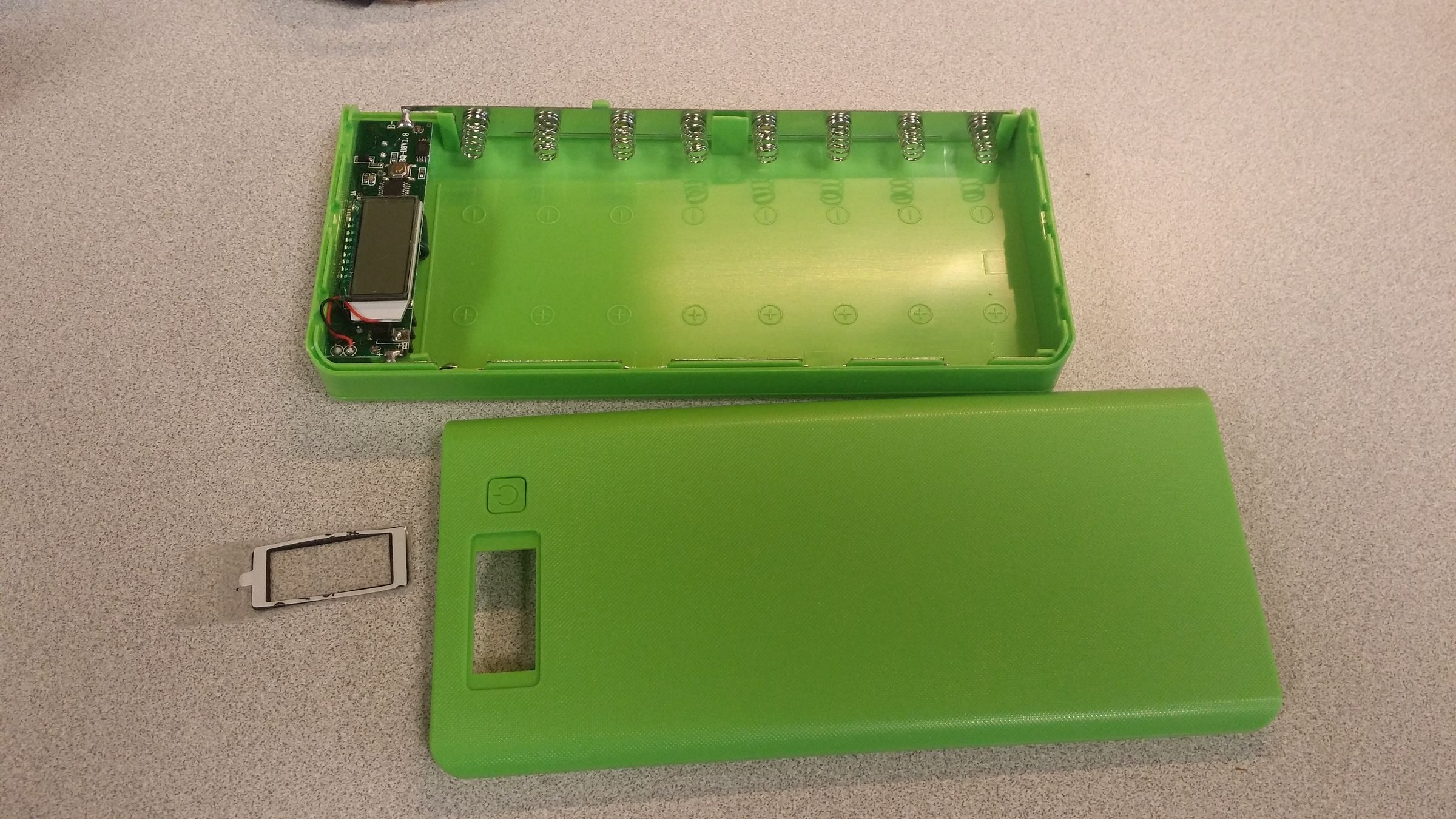 Cool Compact Power Box - Smartphones and Laptops : 4 Steps - Instructables