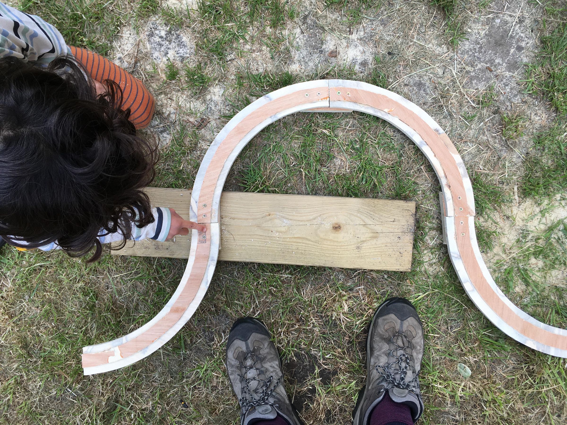 The Great Outdoor Duplo Train Track - Made From Pallets : 14 Steps ...