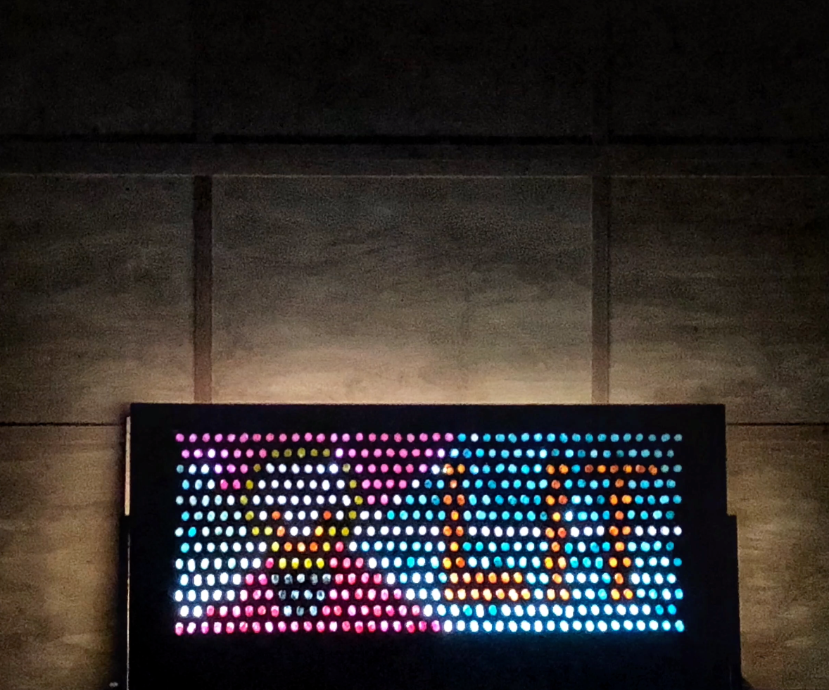 Giant 4x8ft Lite Brite! : 9 Steps (with Pictures) - Instructables