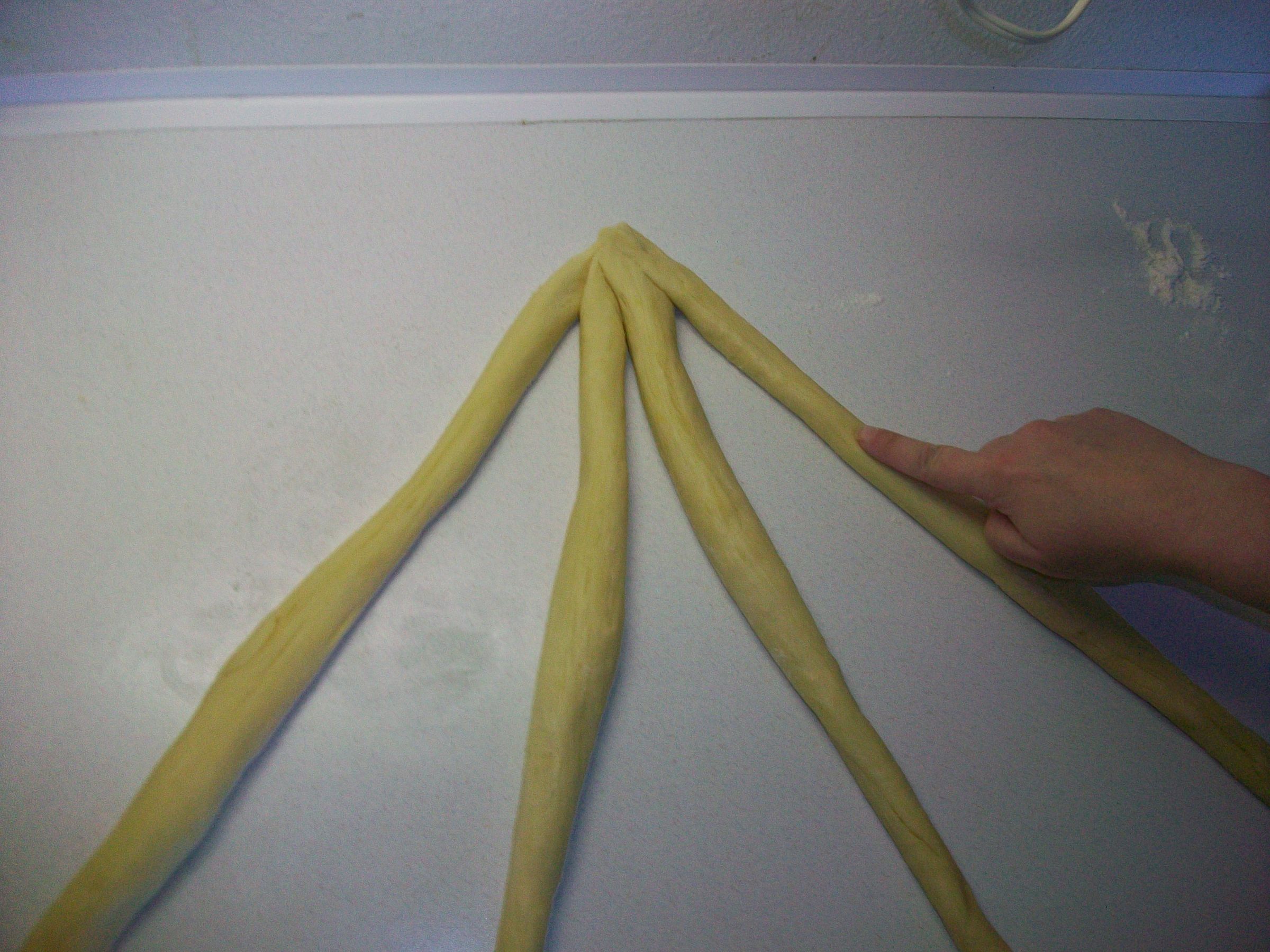 How to Braid Challah - 4 Strand Method. - Instructables