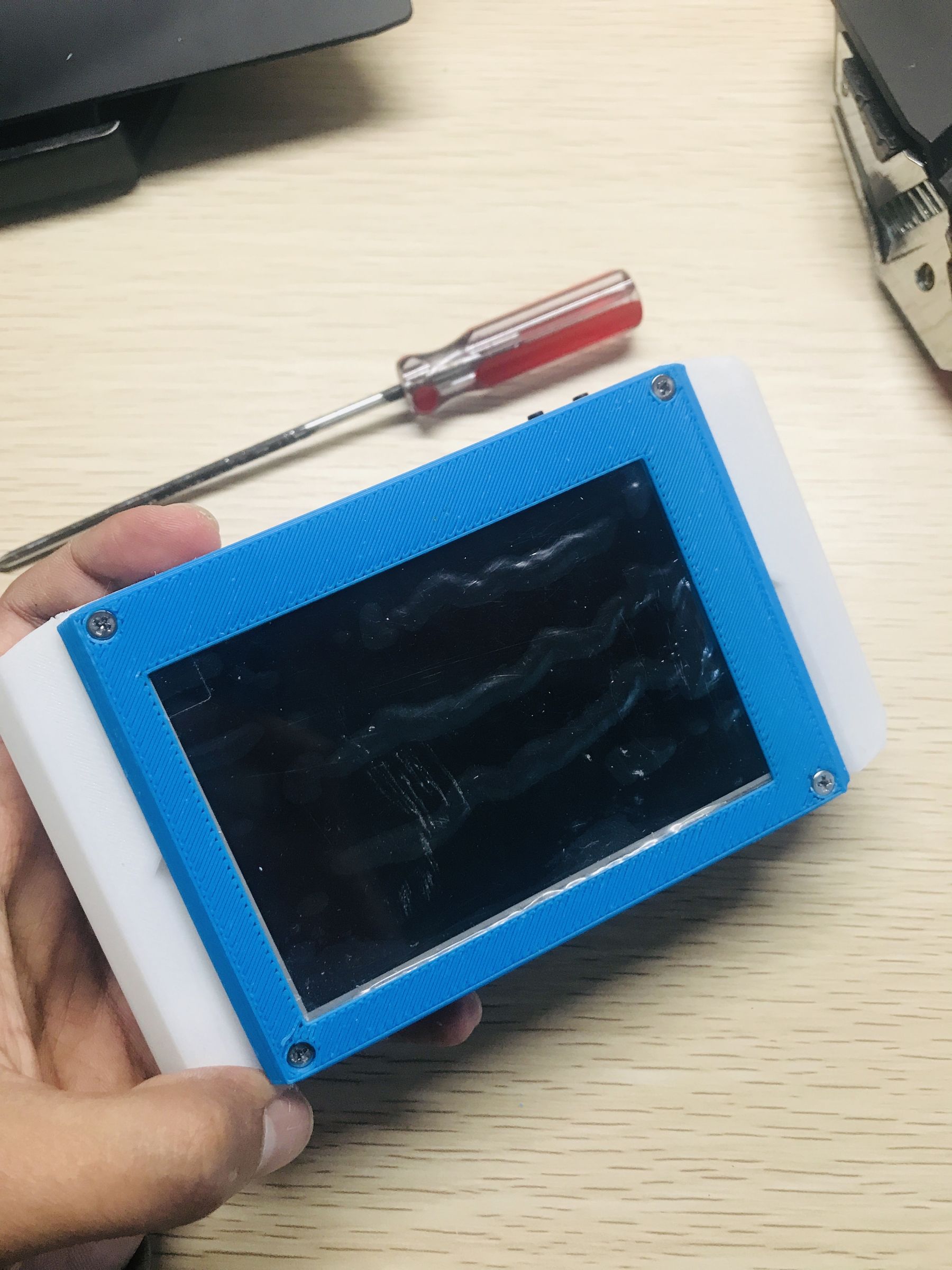 MutantC_v2 - an Easy to Build Raspberry Pi Handheld/UMPC : 8 Steps (with Pictures) - Instructables